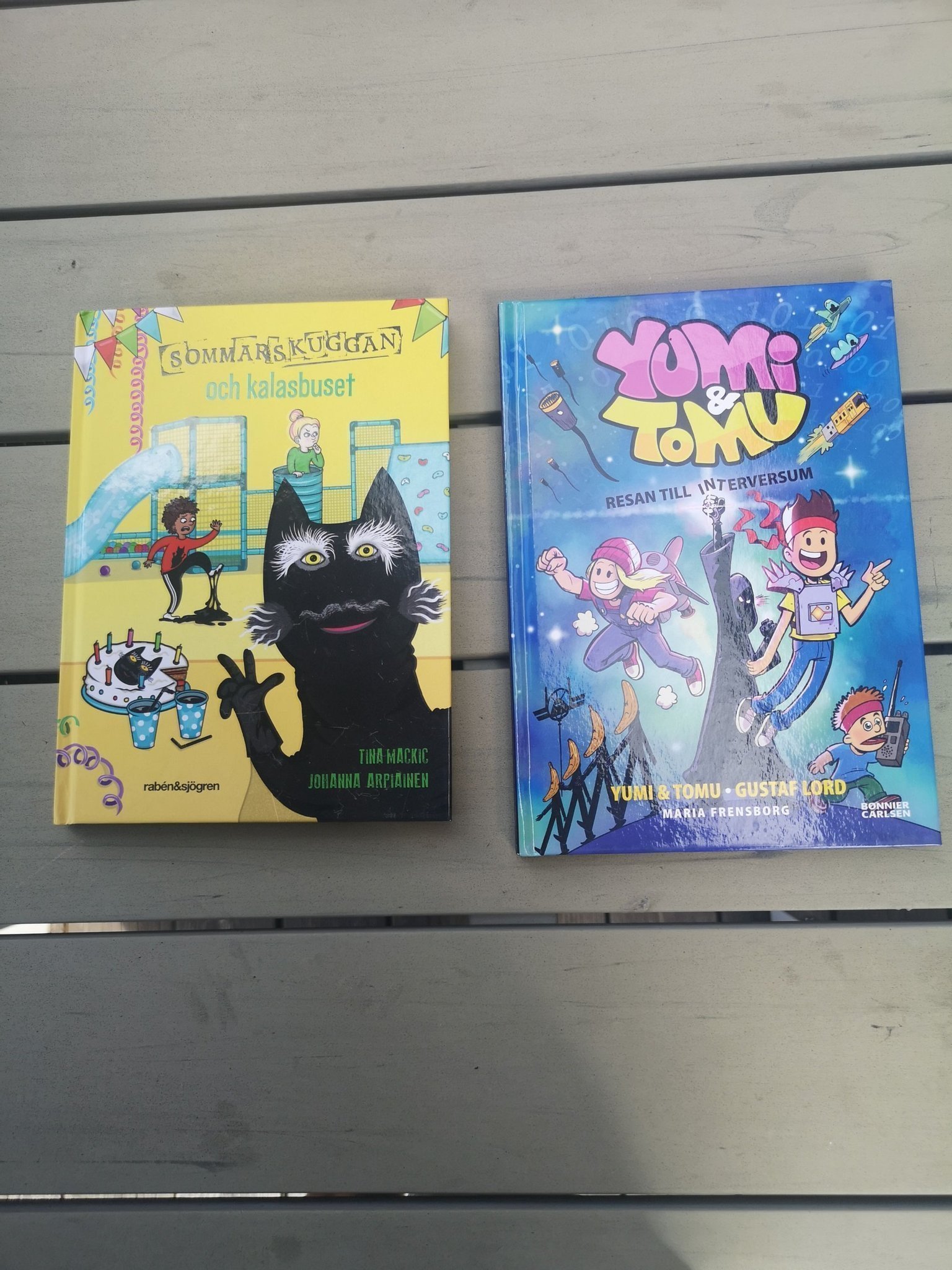 Se produkter som liknar Bokpaket: Sommarskuggan och k.. på Tradera (689025306)