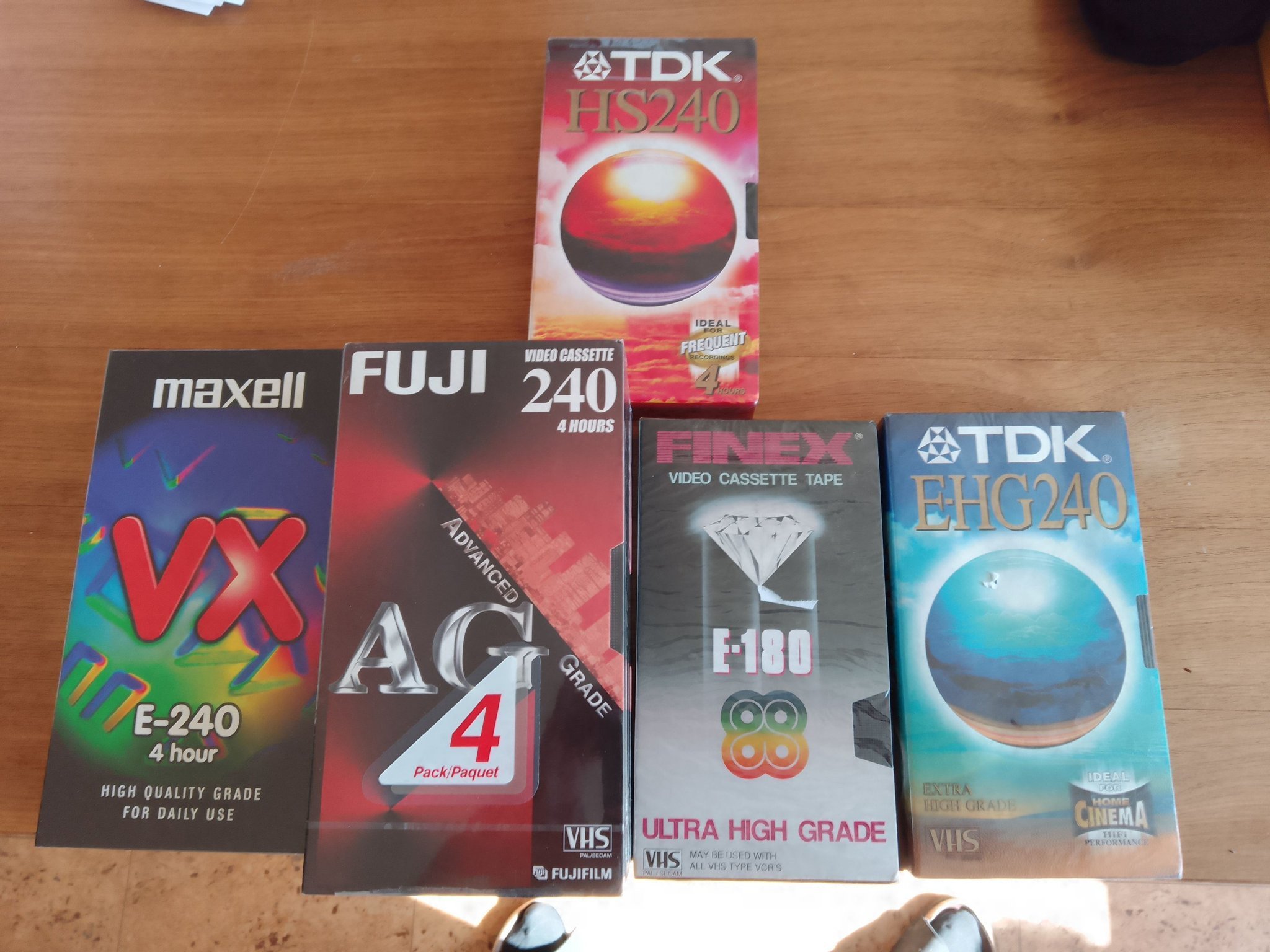 Vhs band , Fuji, Tdk mfl, 10 st. | Köp på Tradera (693186081)