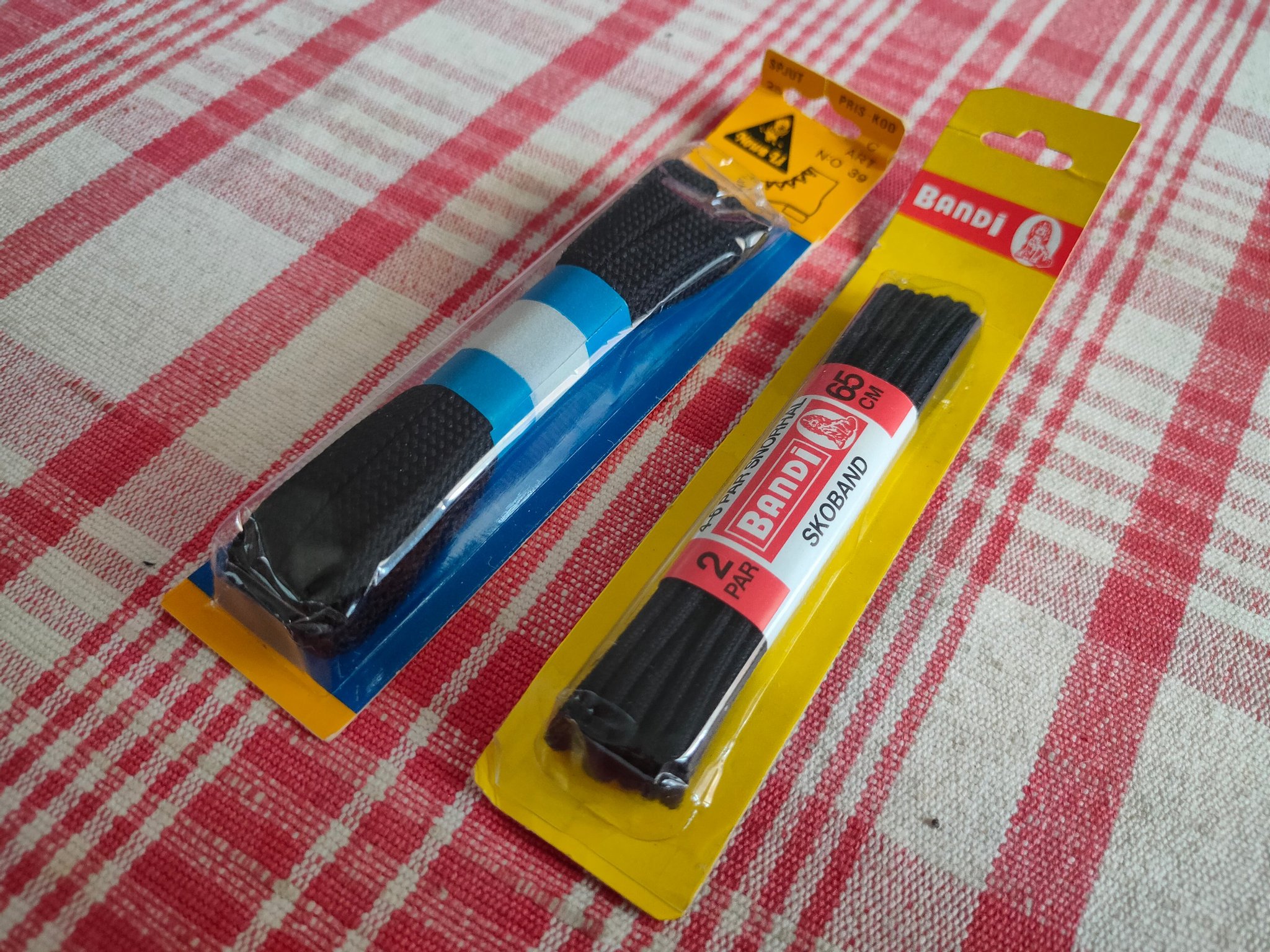 3 par skosnören, Bandi 65cm, Nowa Li 90cm | Köp på Tradera (684488325)