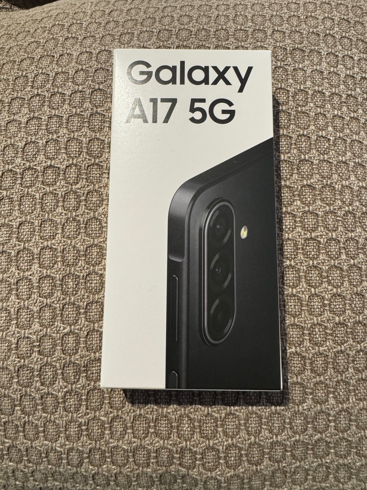 Samsung Galaxy A17 5G | Köp på Tradera (704094691)