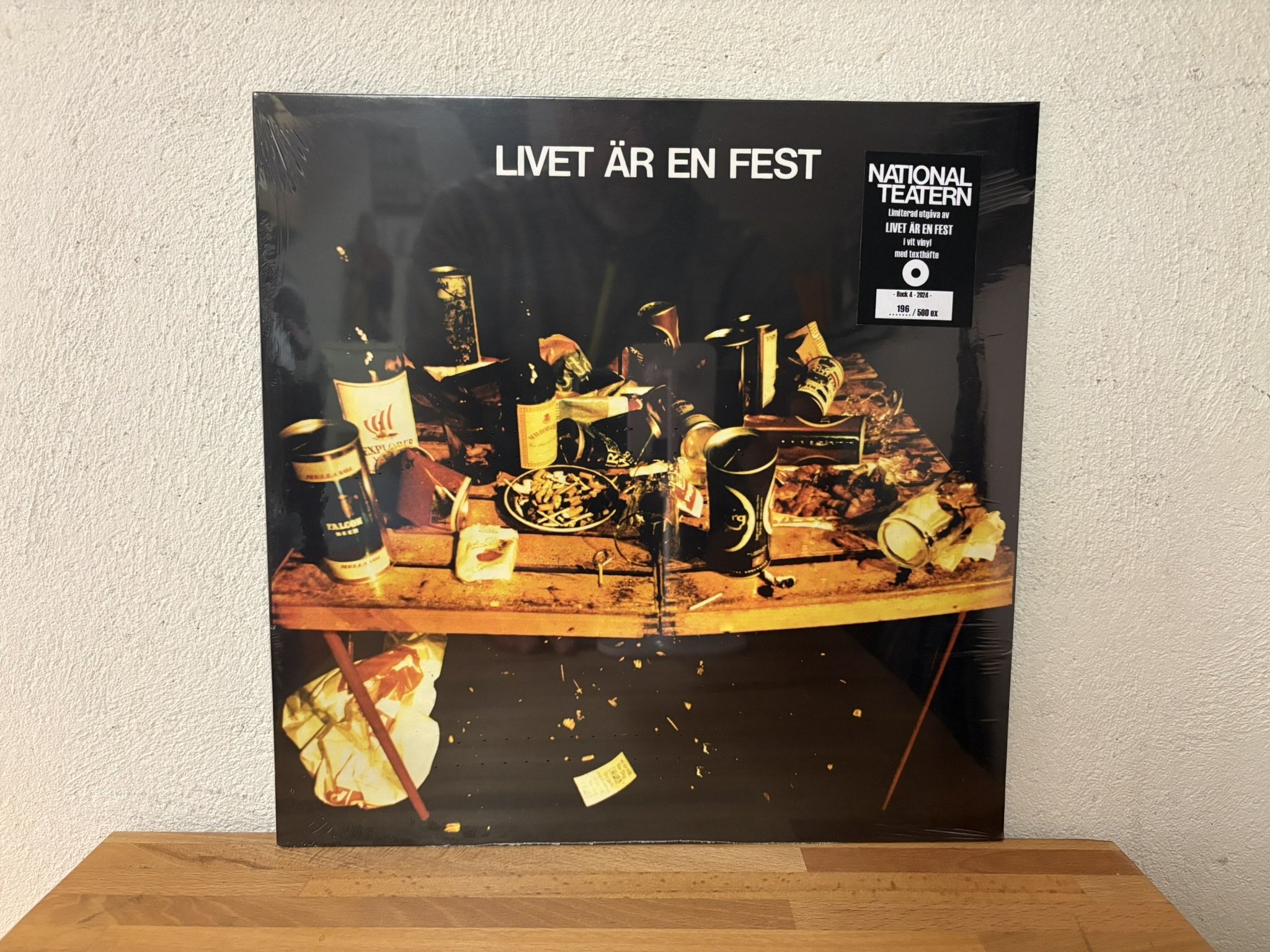 Nationalteatern – Livet Är En Fest | Köp från roadhouze på Tradera ... Nationalteatern – Livet Är En Fest | Köp från roadhouze på Tradera ...
