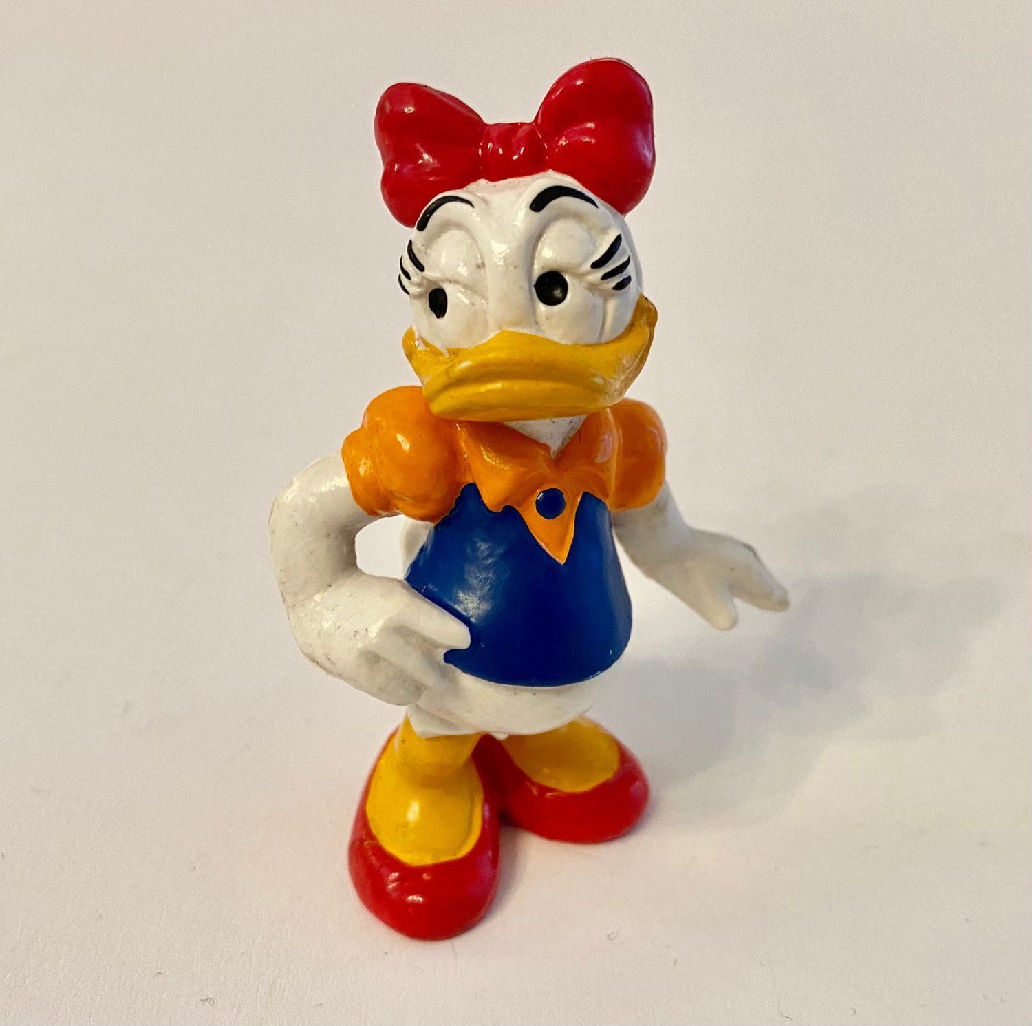 Se produkter som liknar Kajsa Anka Disney Figur Bully.. på Tradera (667458291)