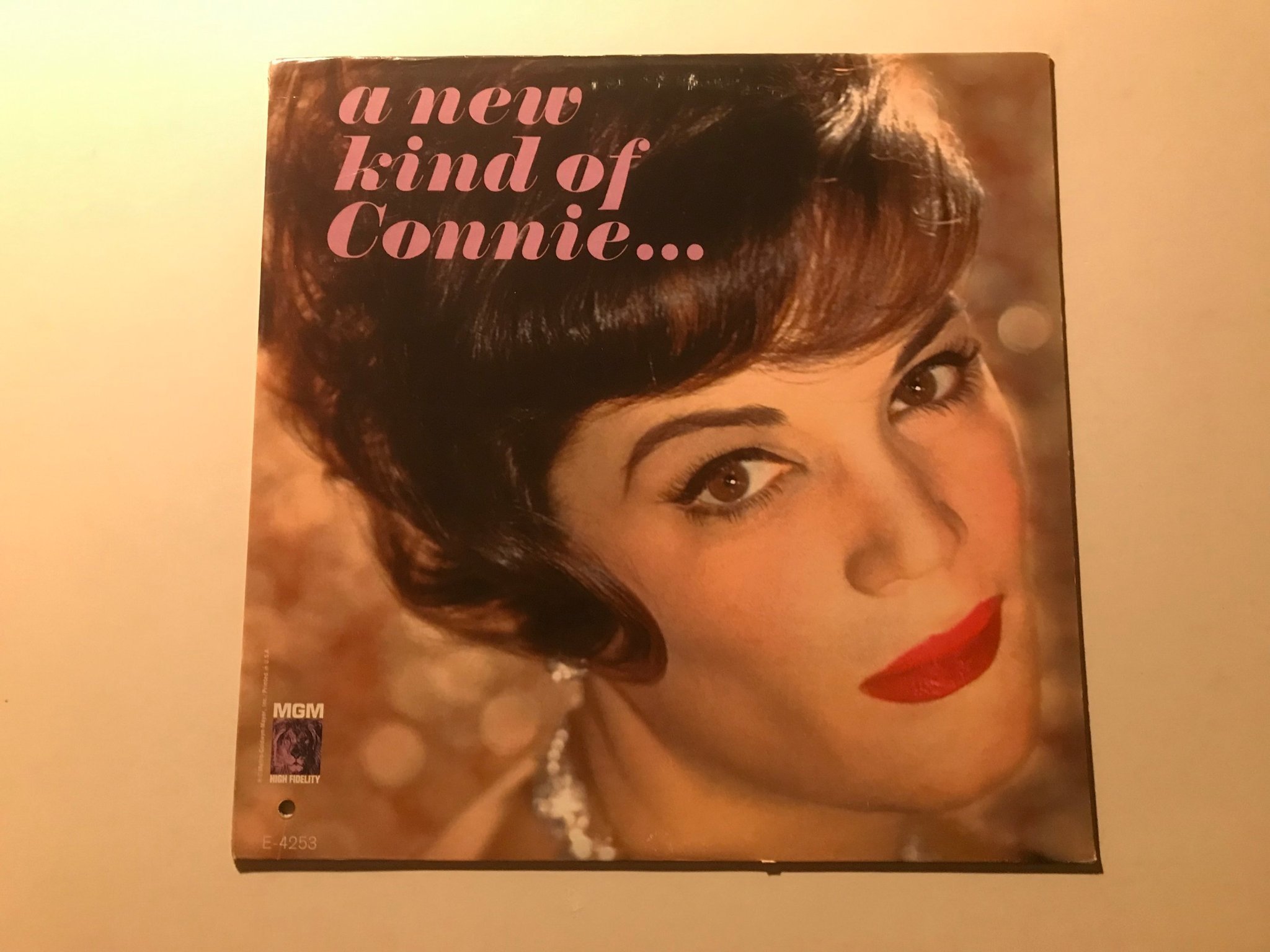 CONNIE FRANCIS - A NEW KIND OF CONNIE. E-4253. .. | Köp på Tradera (680114814)