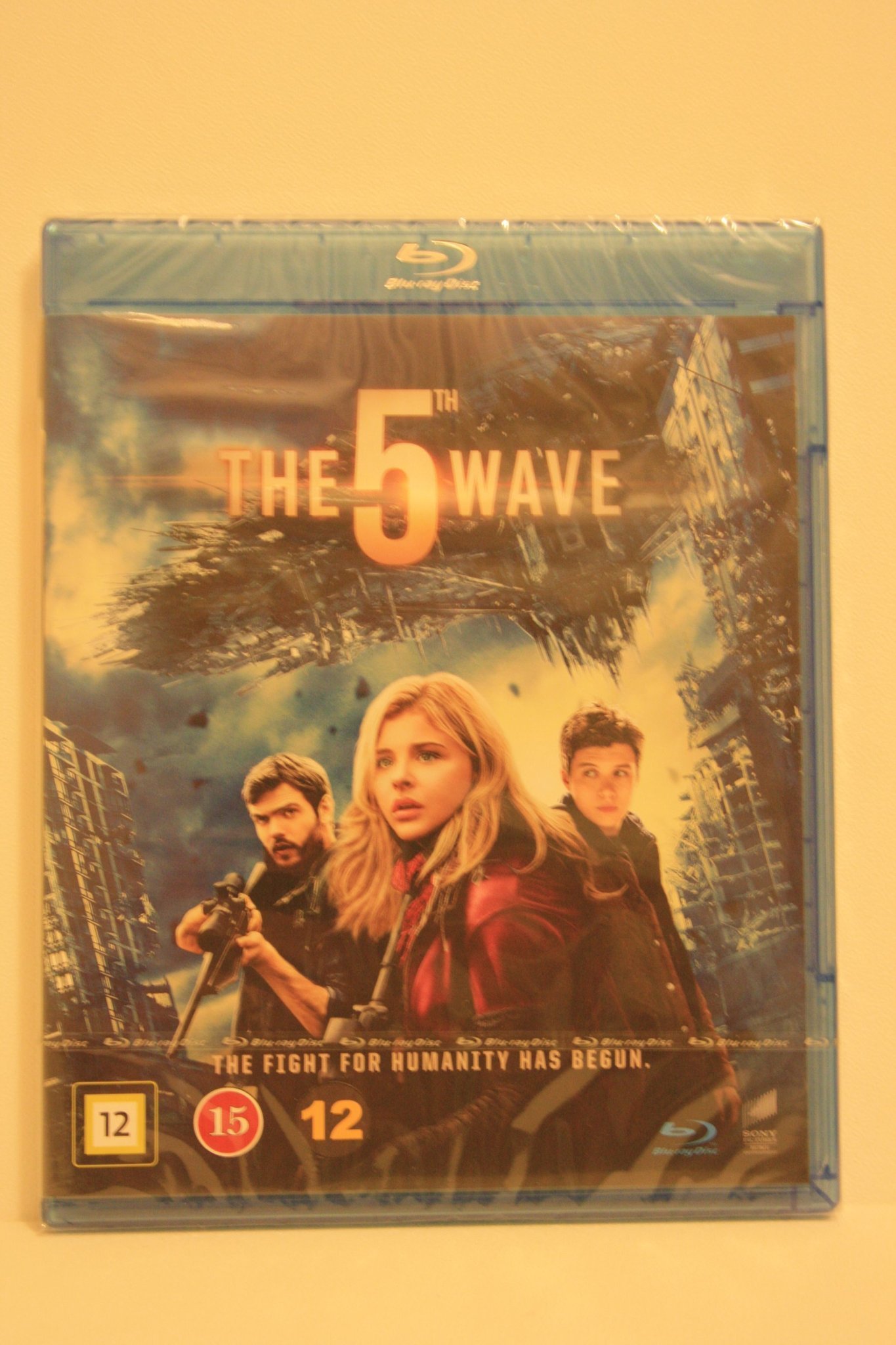 Se produkter som liknar The 5th Wave - Blu-Ray - Inpl.. på Tradera (677289879)