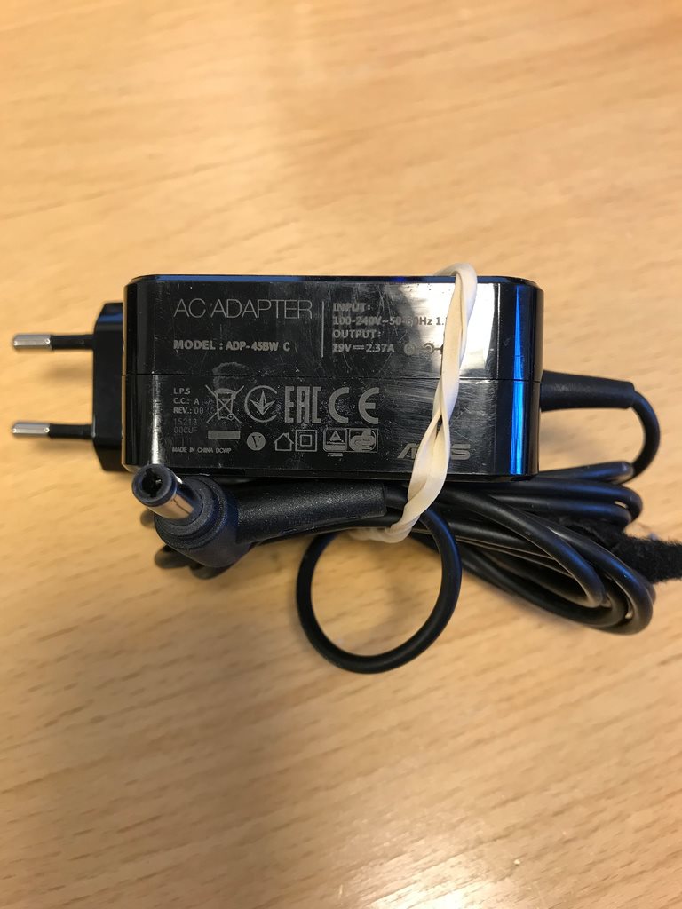 Asus Original Laddare ADP-45BW (294632866) ᐈ Godsinlösen på Tradera