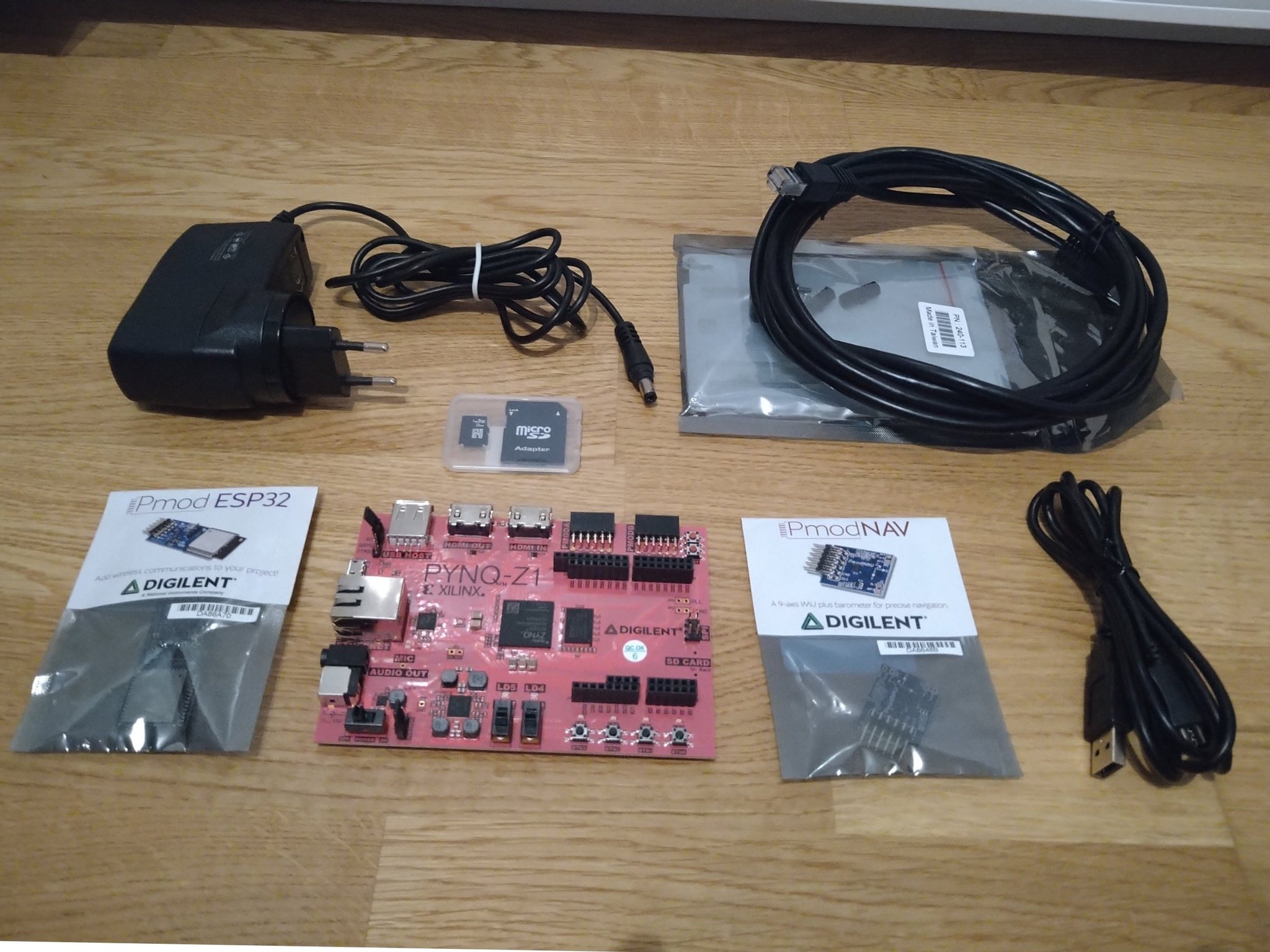 Se Produkter Som Liknar Xilinx Pynq Z1 Python Program På Tradera