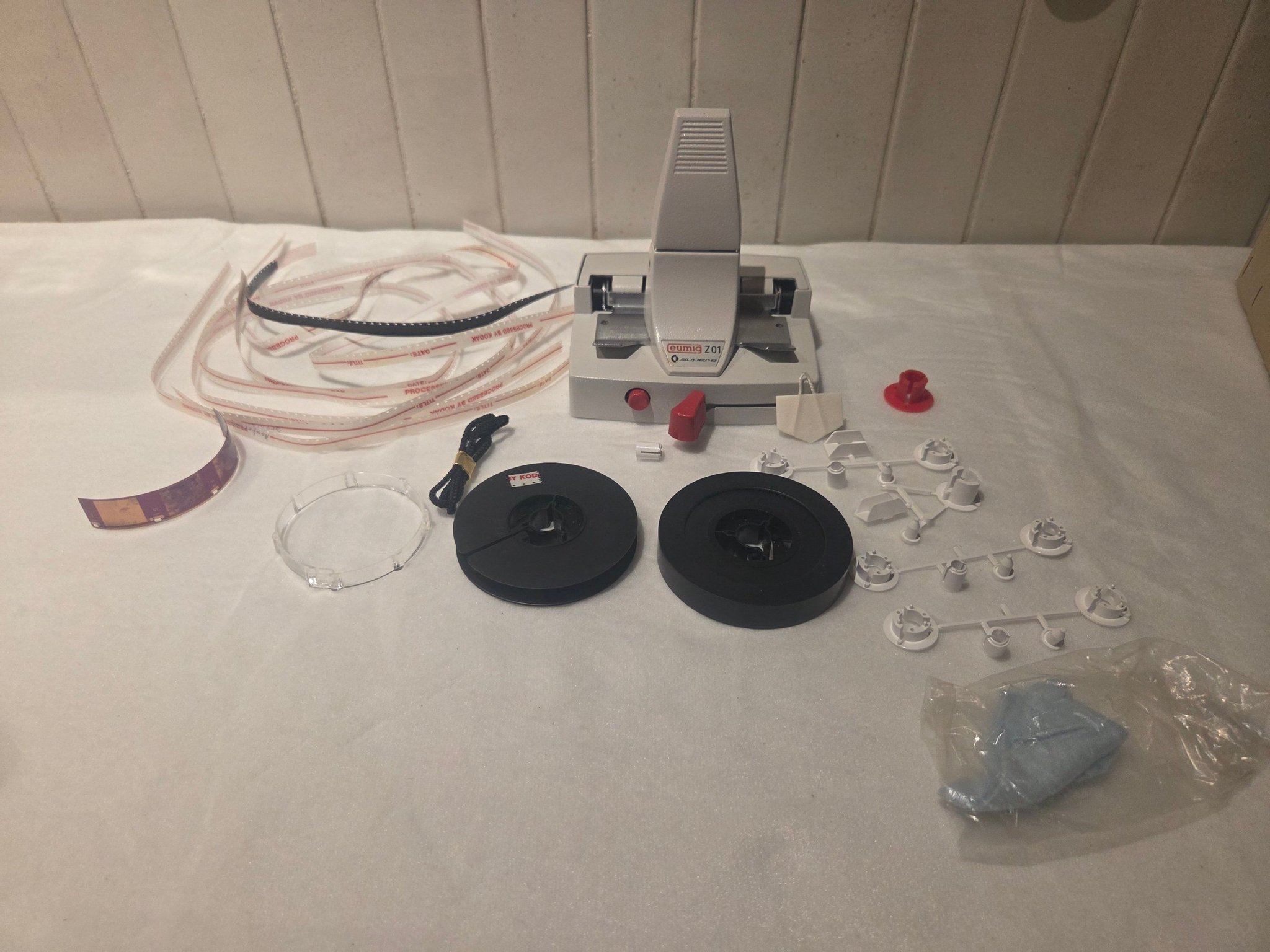 Hanimex Edimaster 8mm Film Viewer+Eumig Z01Spli.. | Köp på Tradera ...