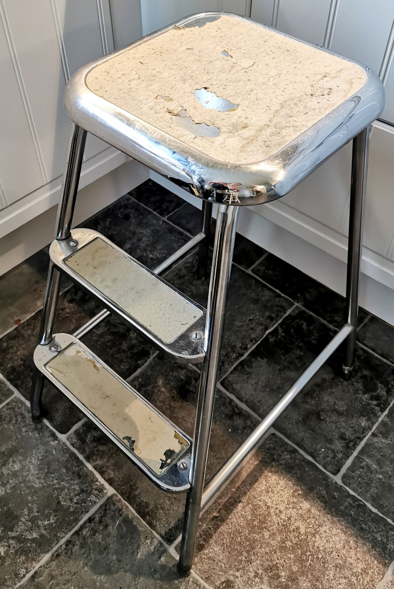 Retro Awab pall stegpall renoveringsobjekt | Barnebys