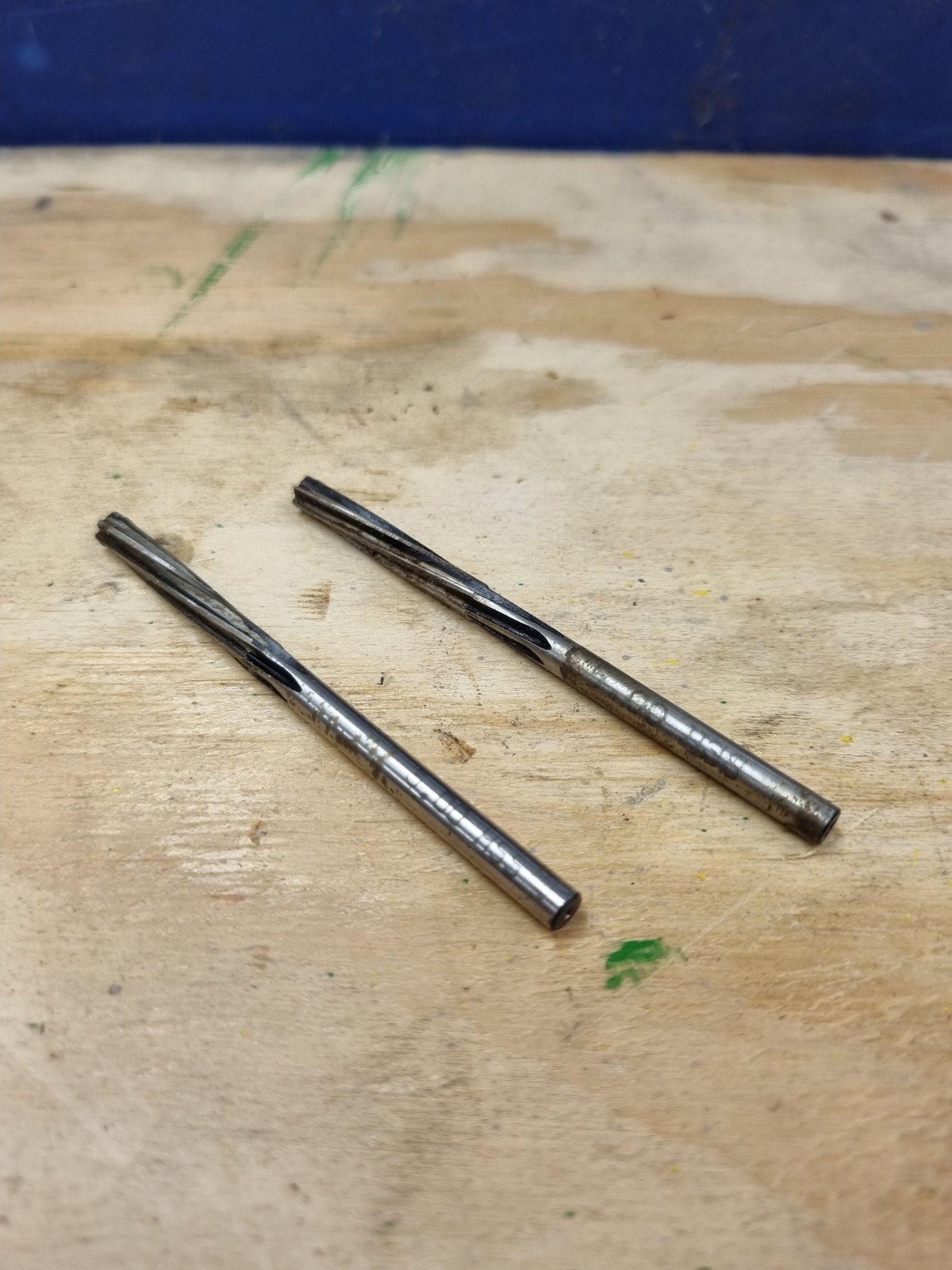 Se produkter som liknar Brotsch Cylindrisk 5 mm på Tradera (613766795)