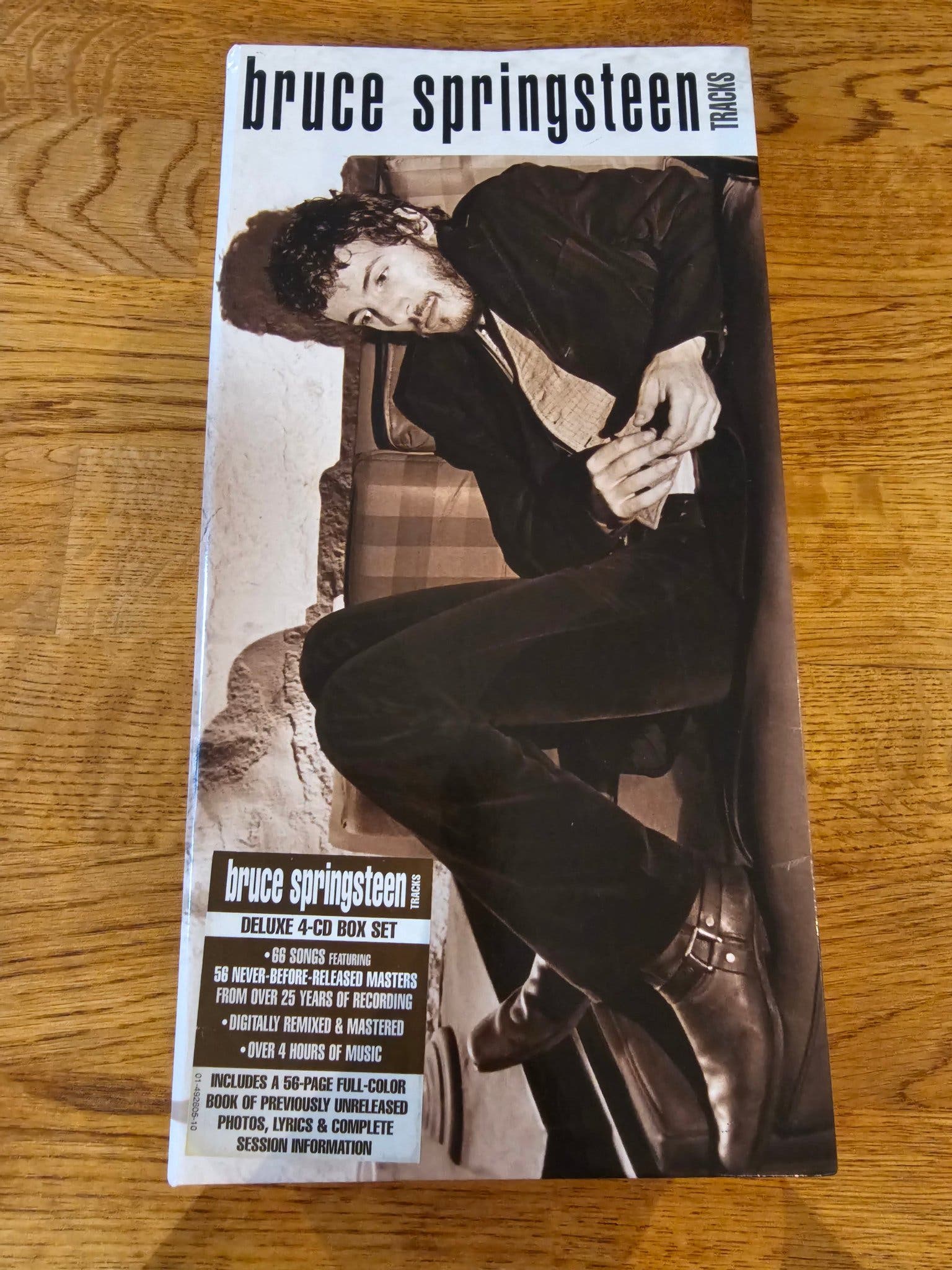 Bruce Springsteen - Tracks (Deluxe 4-CD Box Set) | Köp på Tradera ...