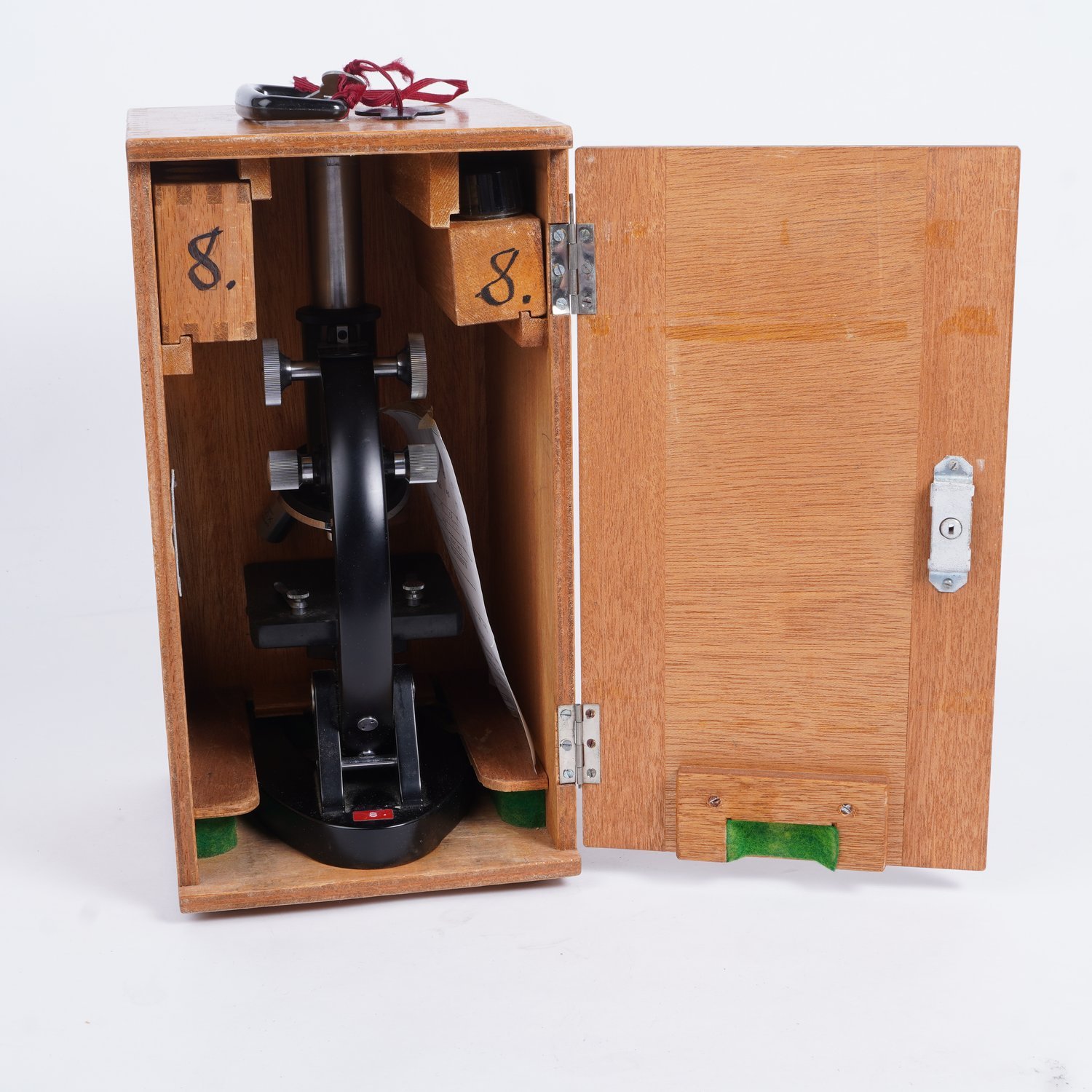 Se produkter som liknar Union Microscope I Trälåda Mi.. på Tradera ...