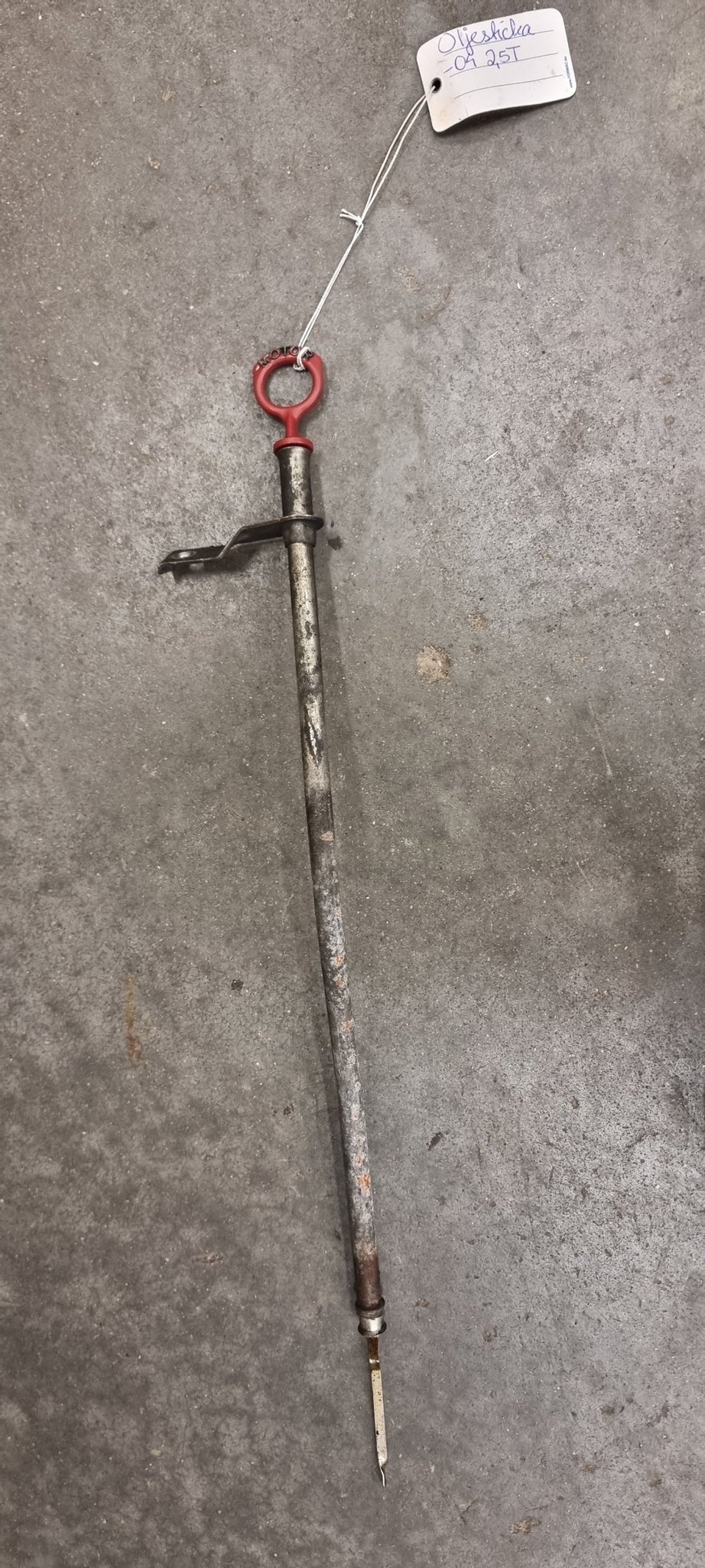 Oljesticka -04 2,5T volvo original.. | Köp från volvo59 på Tradera ...