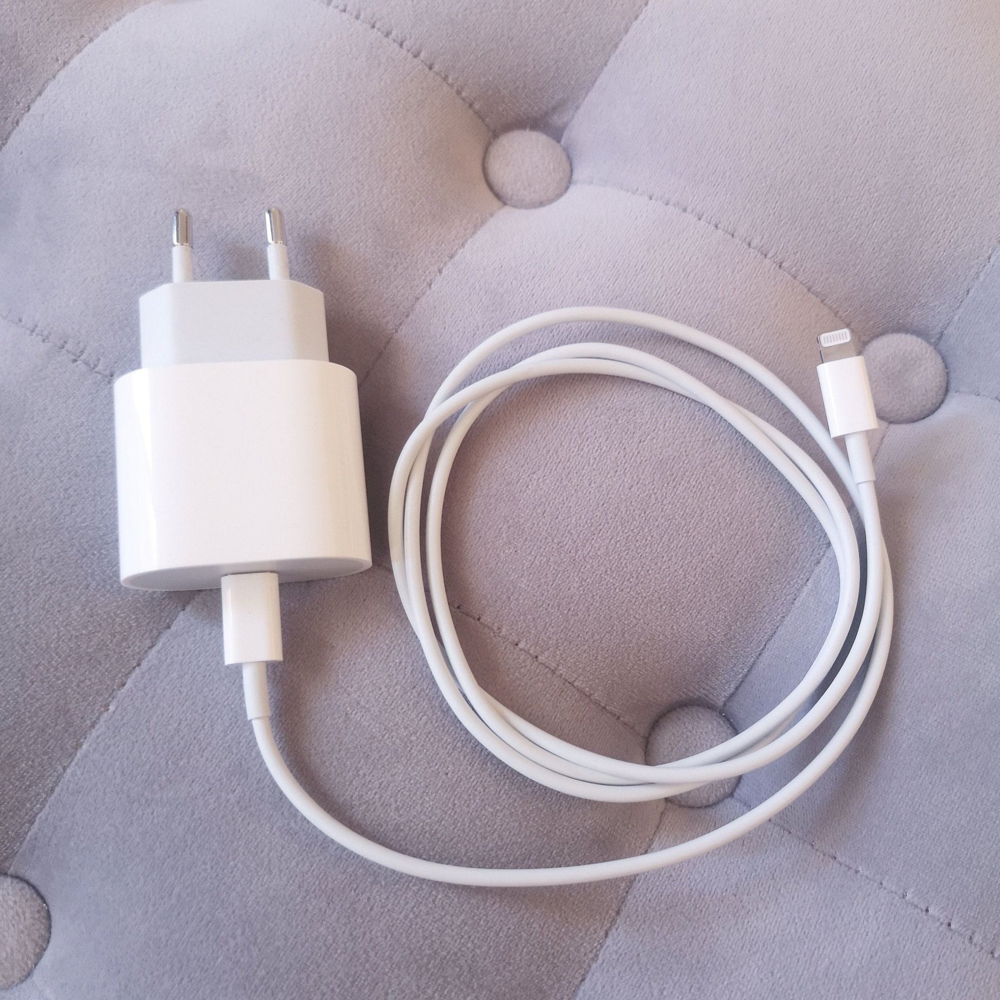 Se produkter som liknar Apple Original Laddare iPhone.. på Tradera ...