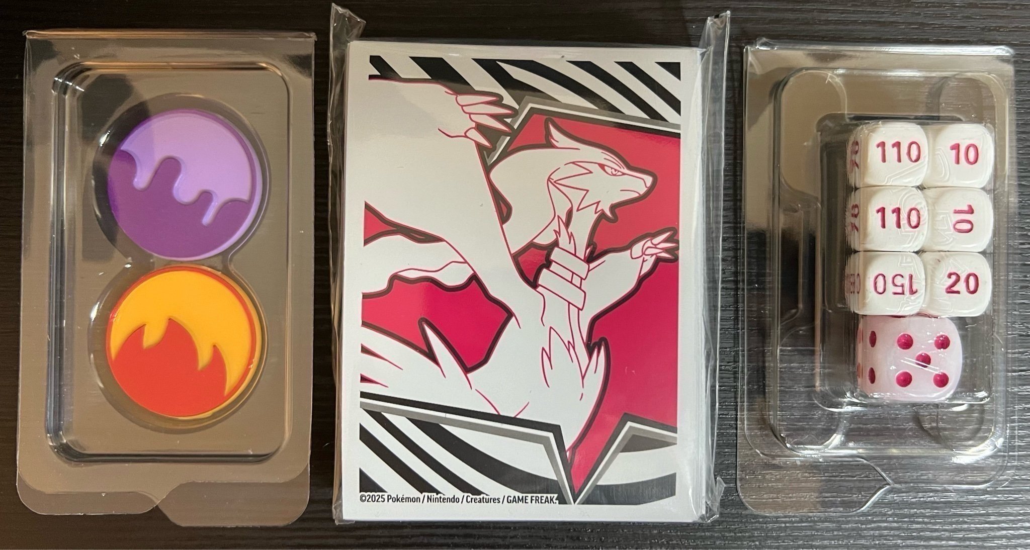 White Flare Sleeves & Damage Counters | Köp på Tradera (702357261)