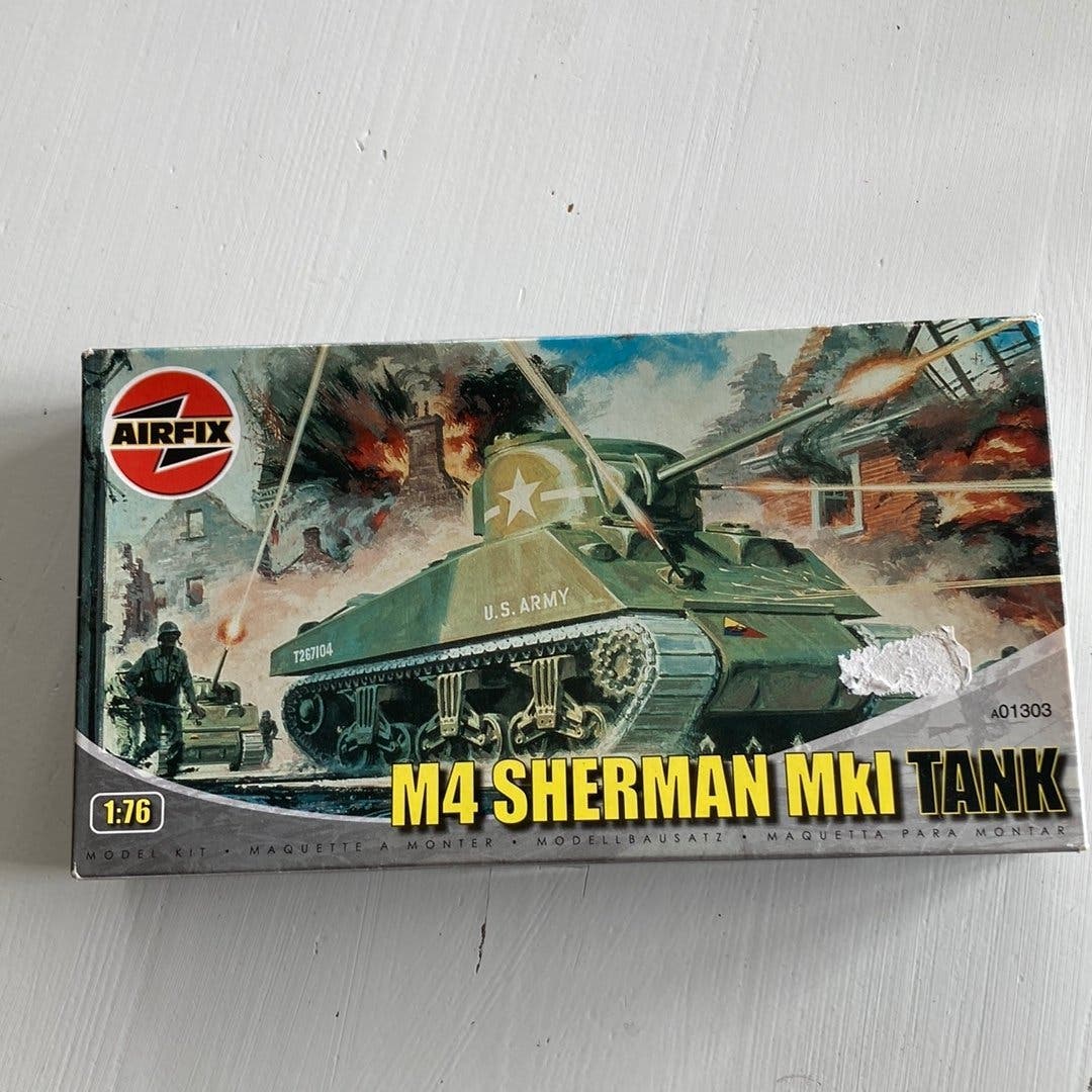Airfix M4 Sherman MKI Tank Modellbyggsats 1:76 | Köp på Tradera (690001538)