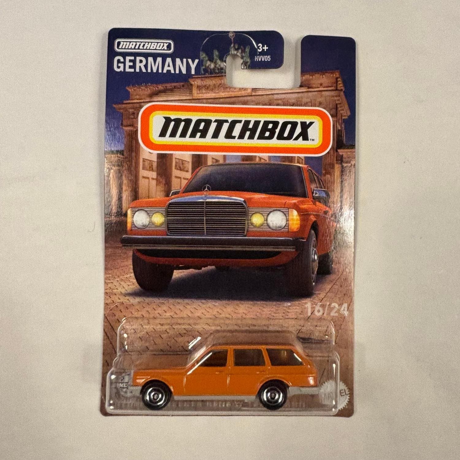 Se produkter som liknar 1:64, Matchbox Germany, Merce.. på Tradera ...