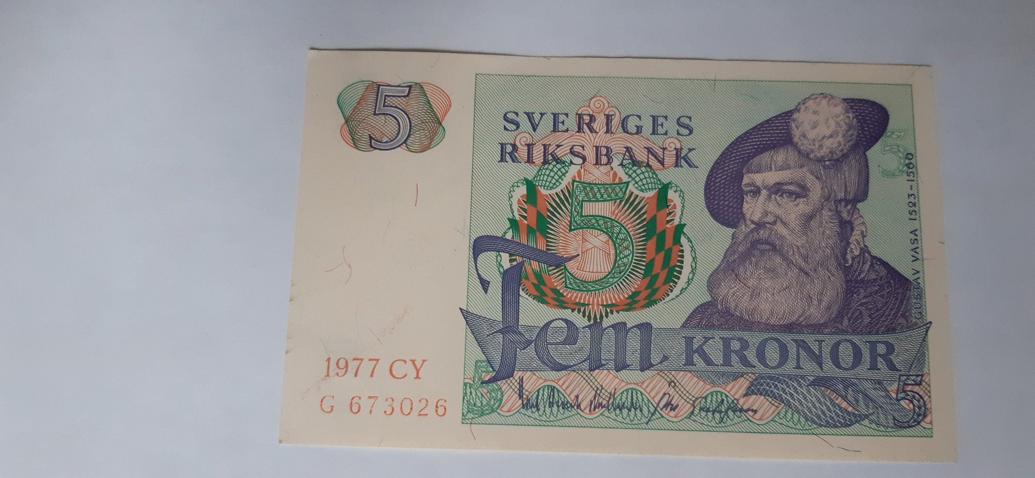 Se produkter som liknar Svensk 5 kronors sedel från 1.. på Tradera ...