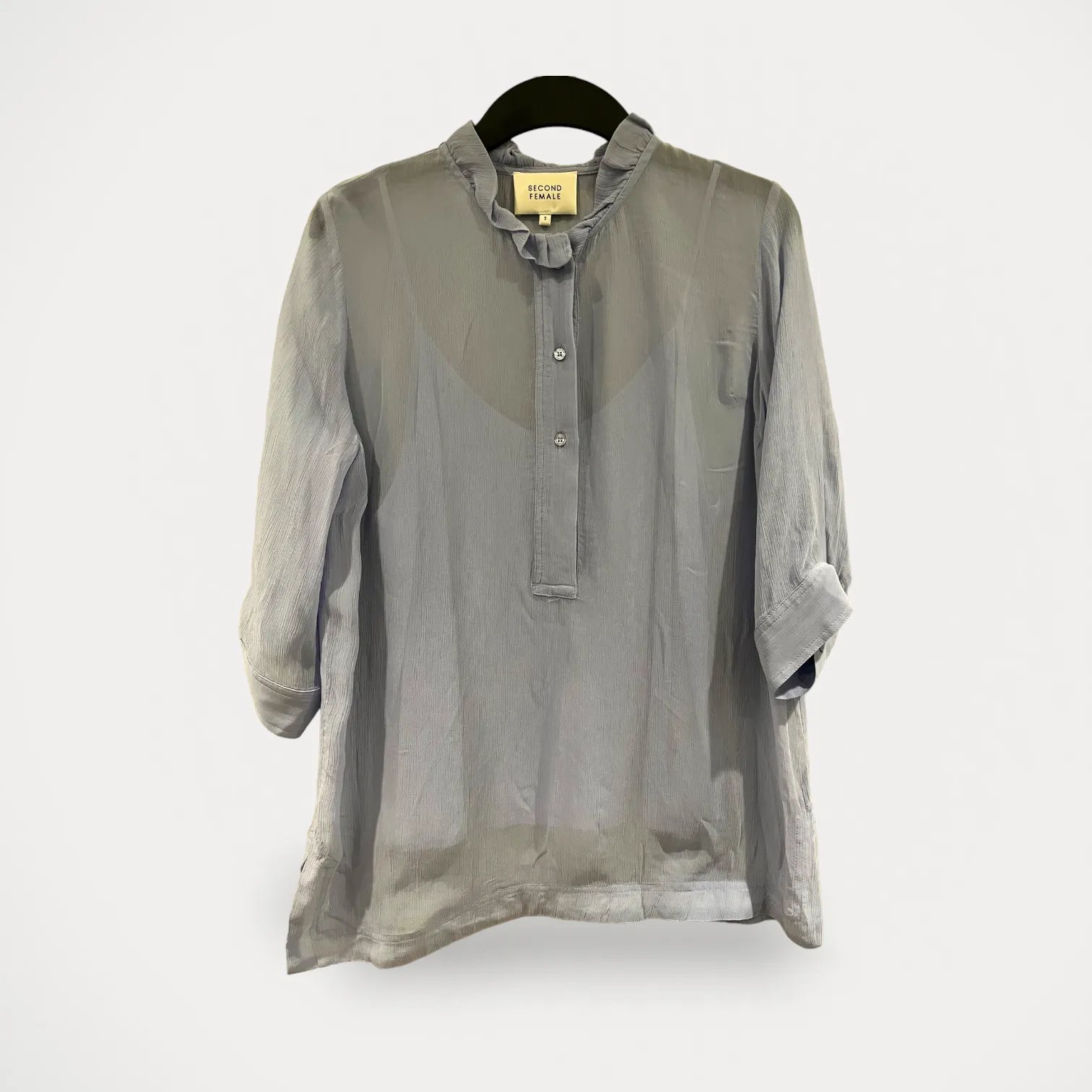Second Female-blus | Köp från MaiApp på Tradera (635411686)