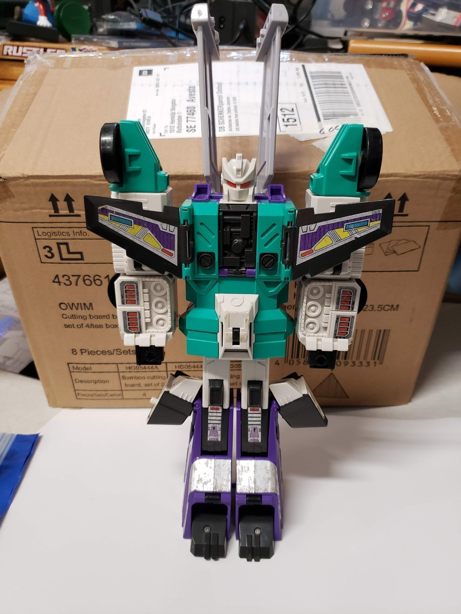 Se produkter som liknar Transformers G1 - 1987 - Sixs.. på Tradera ...