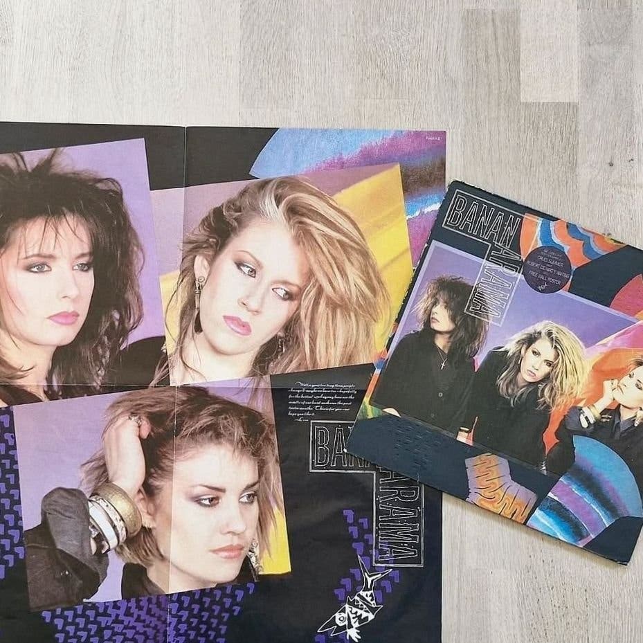 Bananarama - London Records 1984 + POSTER | Köp på Tradera (693580353)