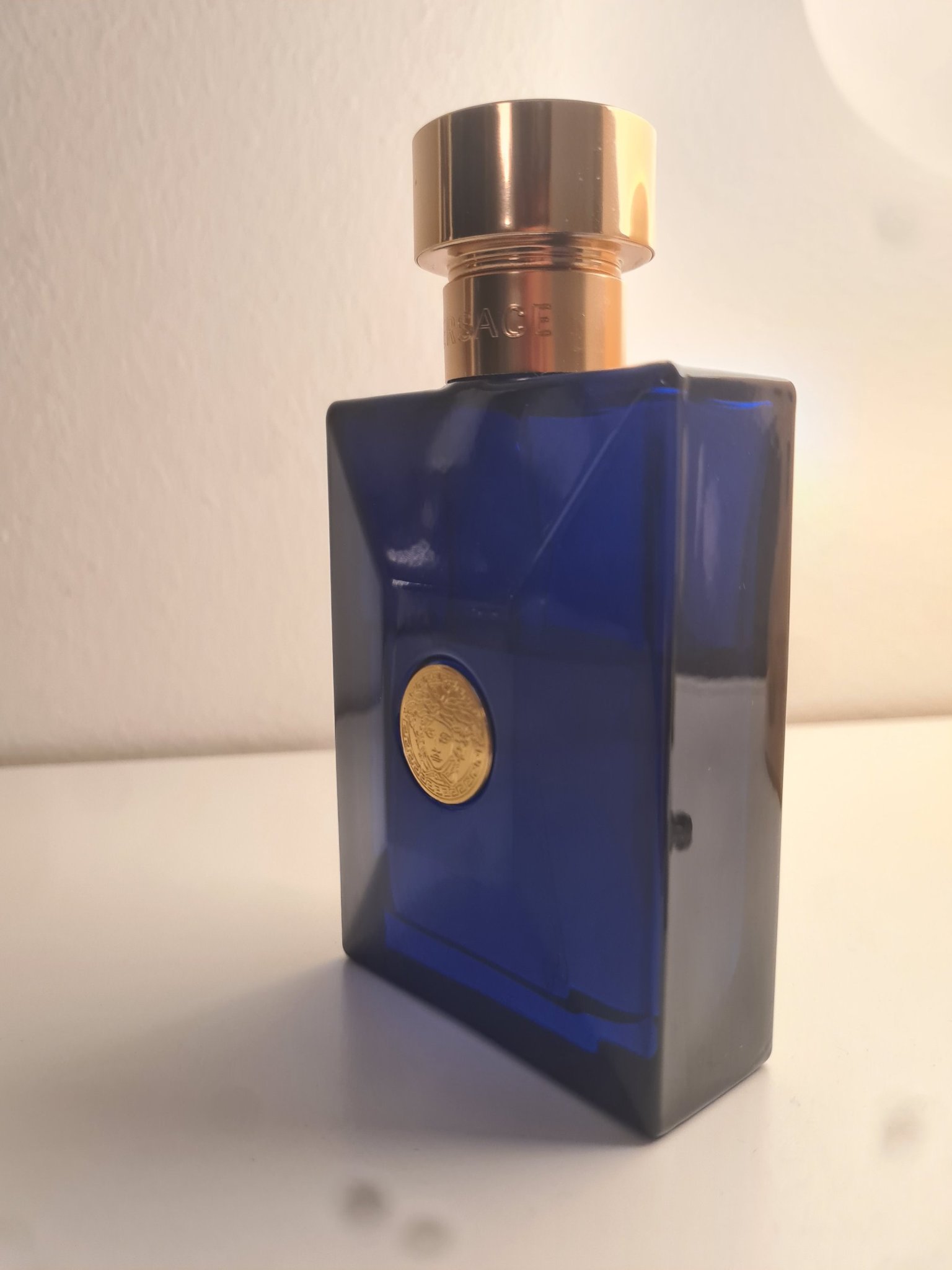 Versace Dylan Blue pour homme Eau de Toilette 1.. | Köp på Tradera ...