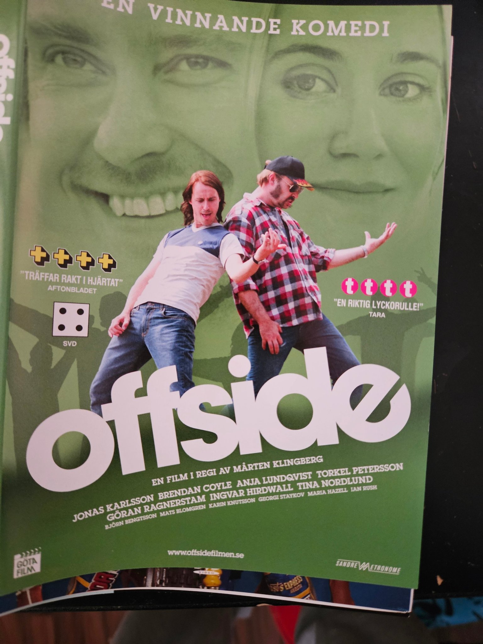 Se produkter som liknar Offside - En film om livet: k.. på Tradera (692951496)