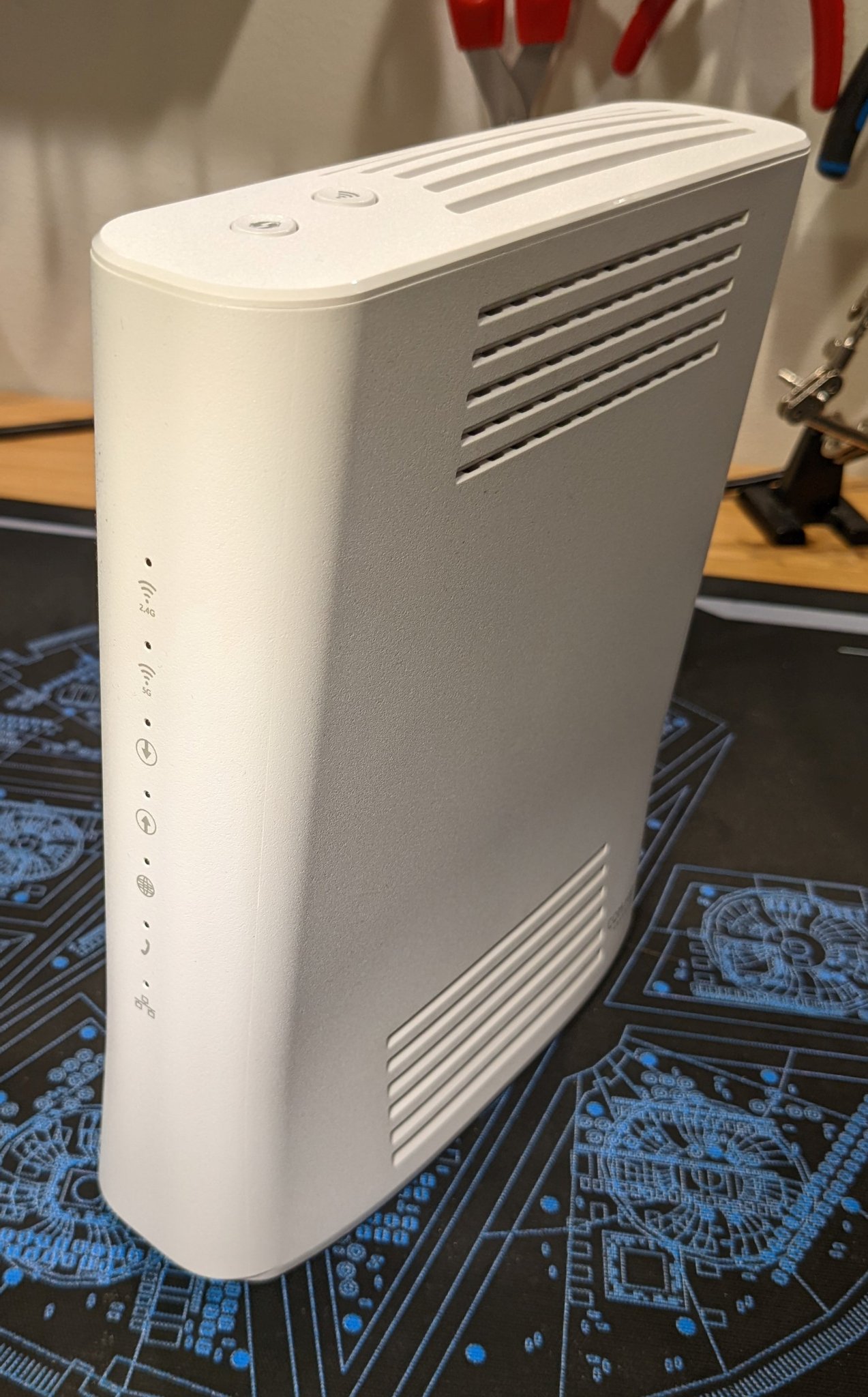 Se produkter som liknar Com Hem/Tele2 WiFi Hub C2 på Tradera (554896497)