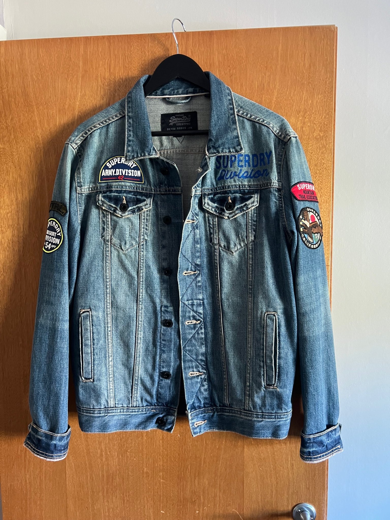 Superdry blå jeansjacka, storlek M | Köp på Tradera (733879753)