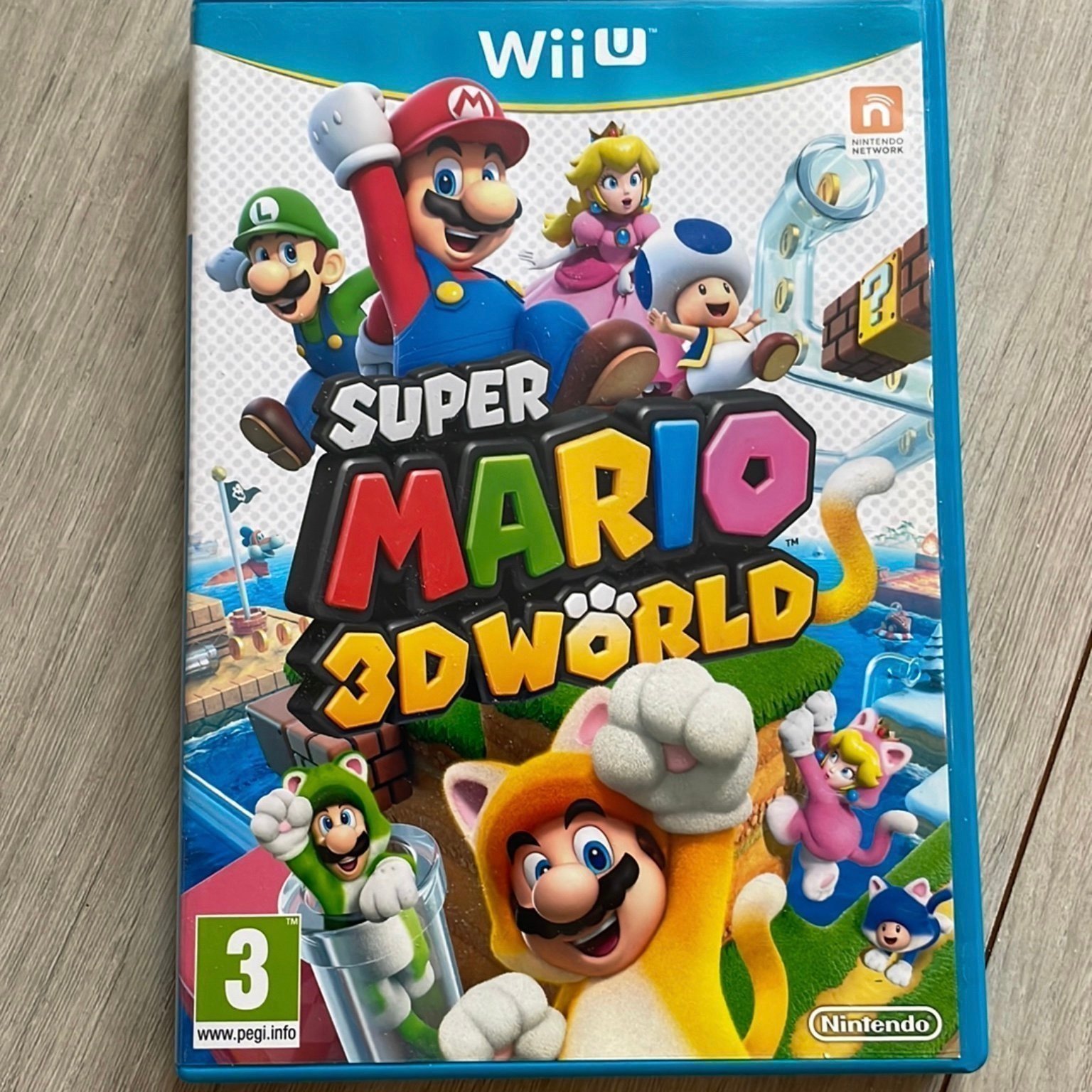 Se produkter som liknar Super Mario 3D world WiiU på Tradera (624211550)