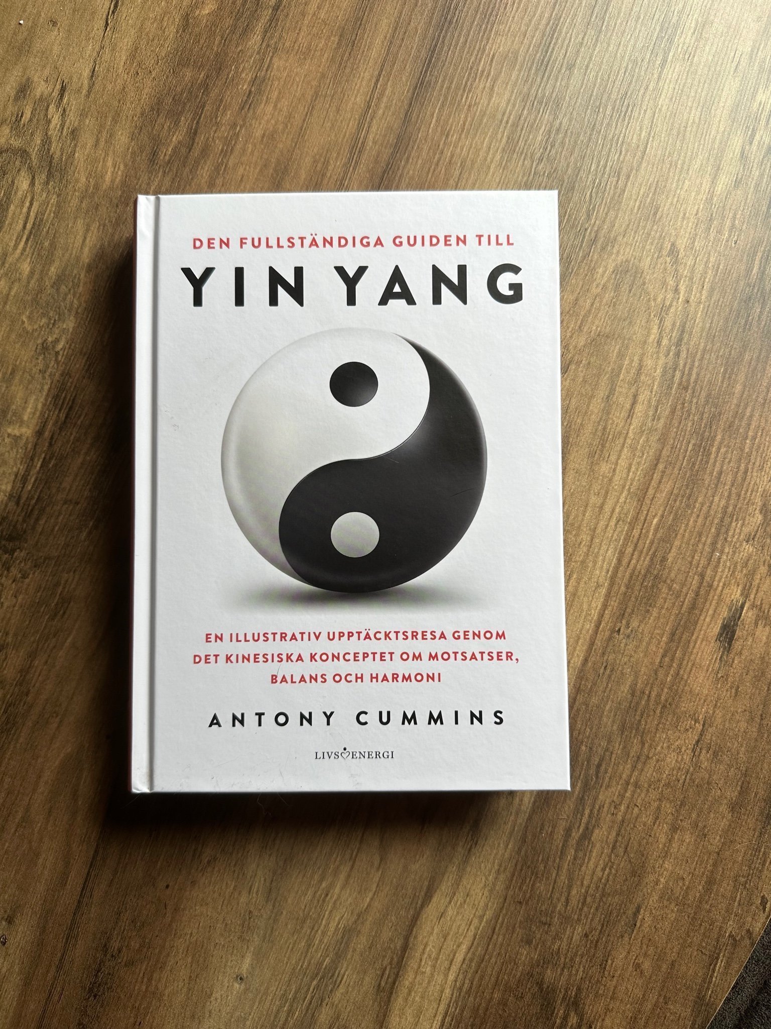 Se produkter som liknar Yin Yang - Den fullständiga g.. på Tradera ...