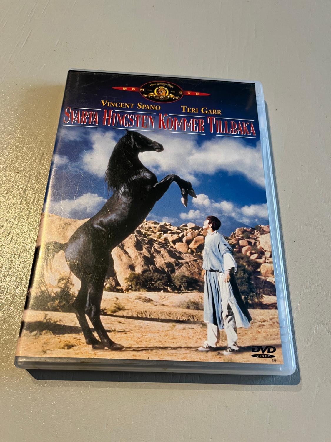 DVD-film: Svarta Hingsten Kommer Ti.. | Köp från Blabom på Tradera ...