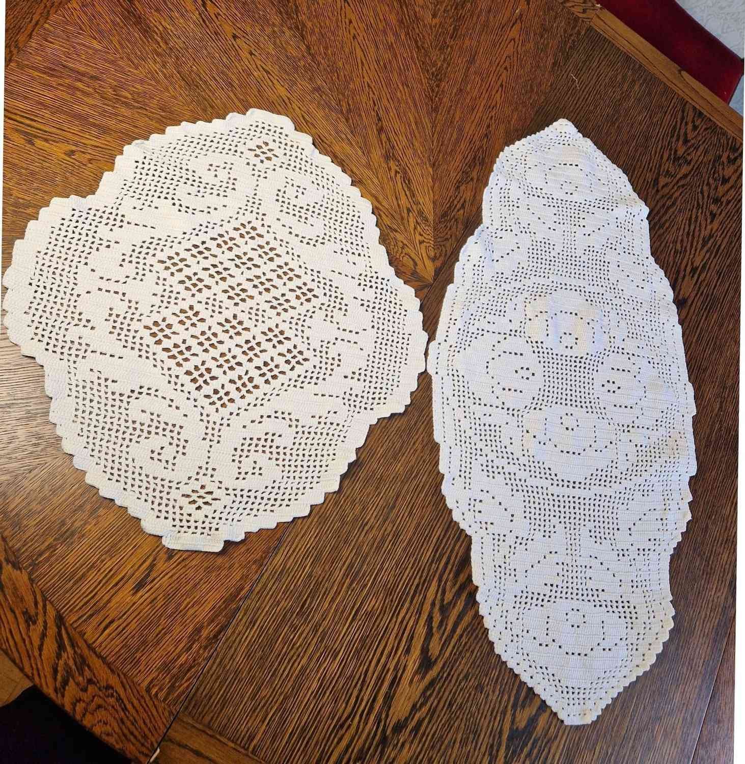 Två stycken vackra vintage virkade dukar | Köp på Tradera (679214732)