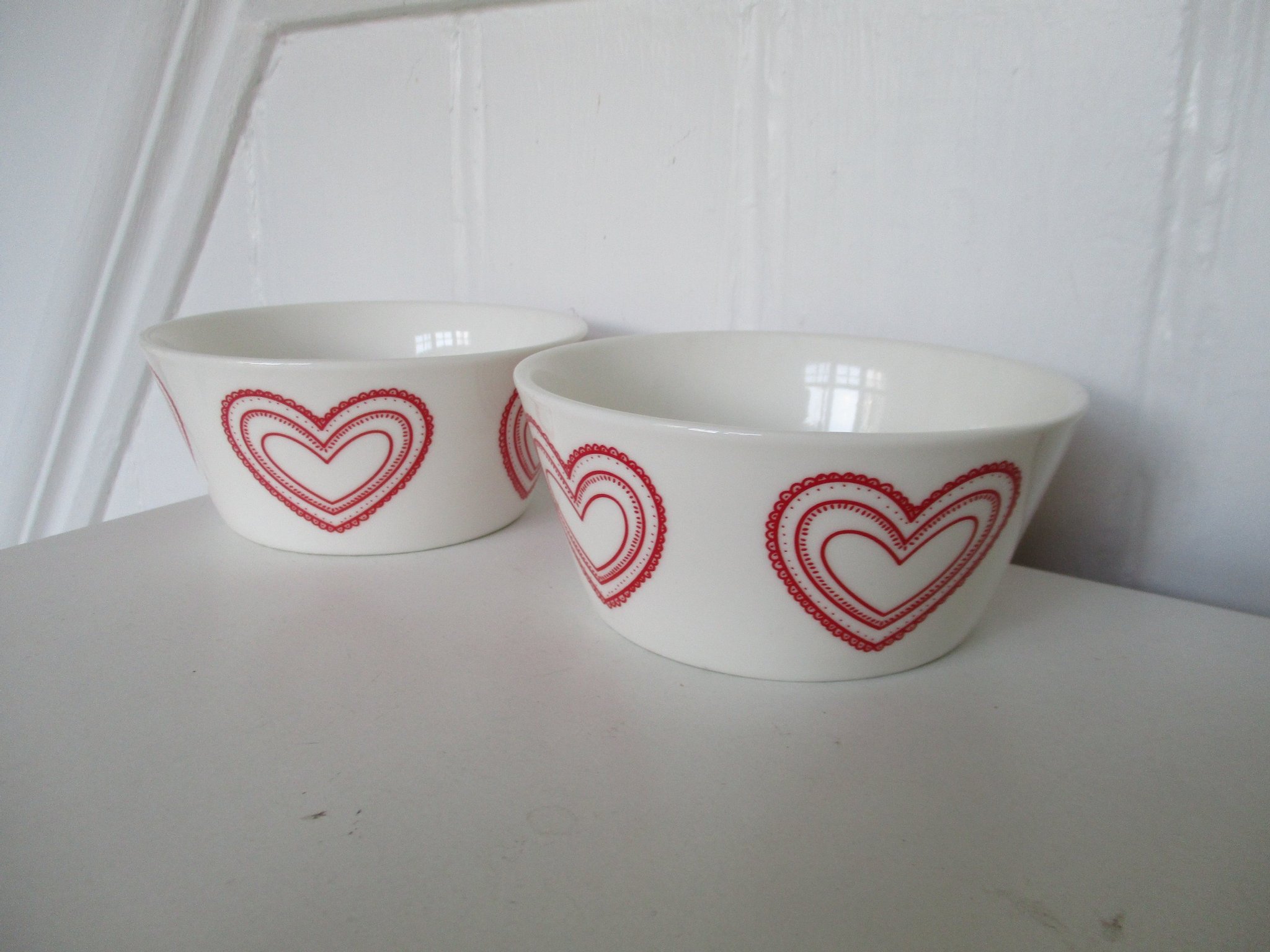 Se produkter som liknar Julsaker / skålar till russin.. på Tradera ...