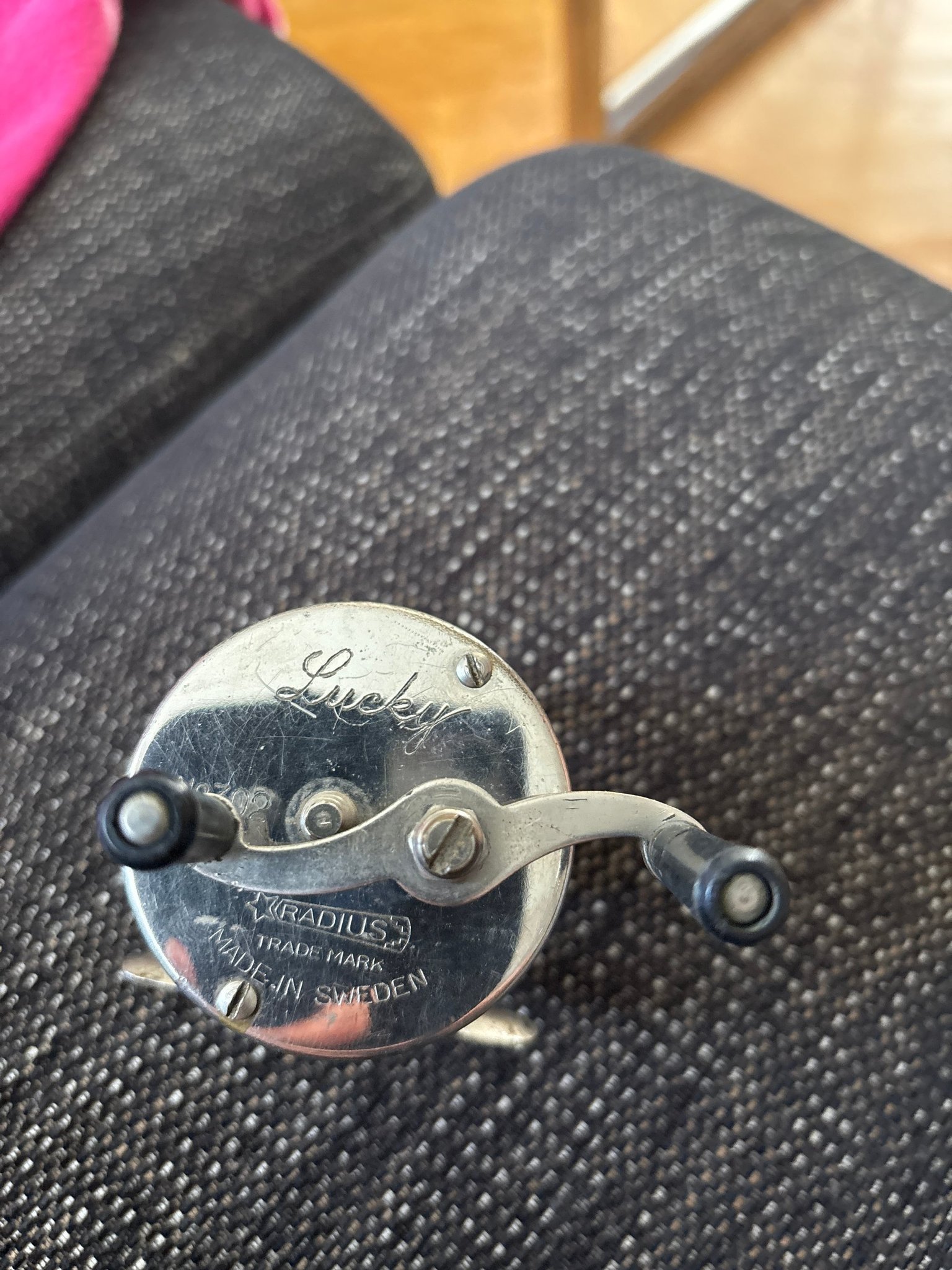 Spinnrulle Lucky Radius | Köp på Tradera (707904329)