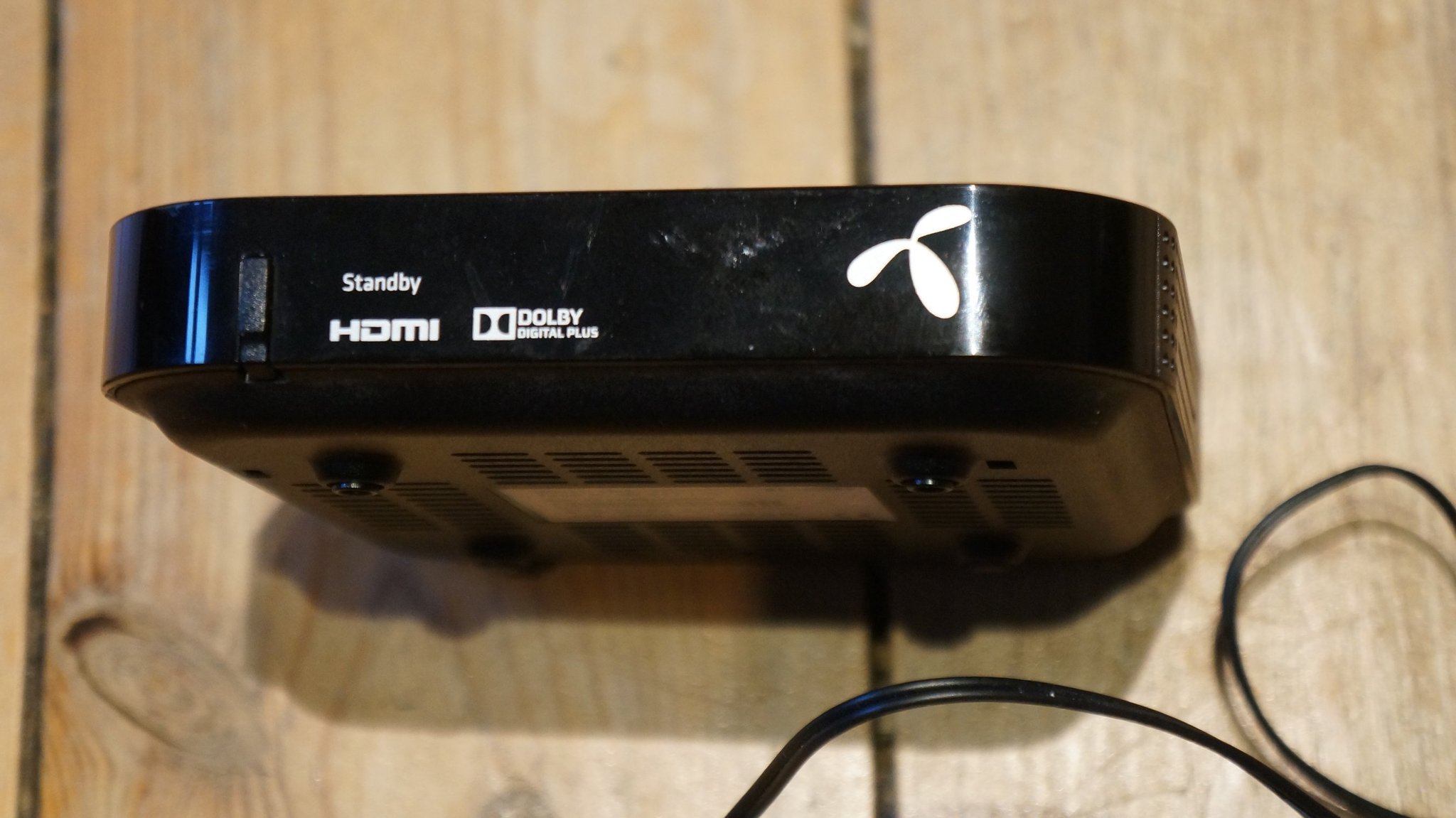 Se produkter som liknar Humax CDIG-1000C/SE Telenor H.. på Tradera ...