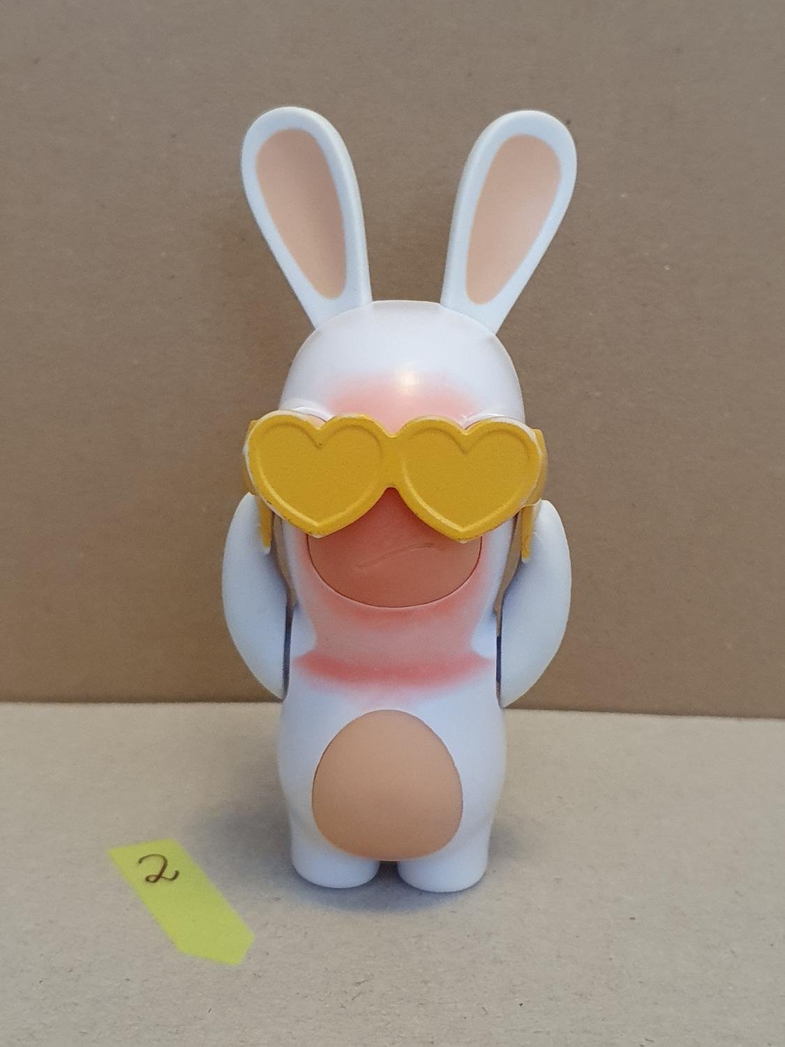 Rabbids med hjärtglasögon, 2018 Burger King | Köp på Tradera (459790202)