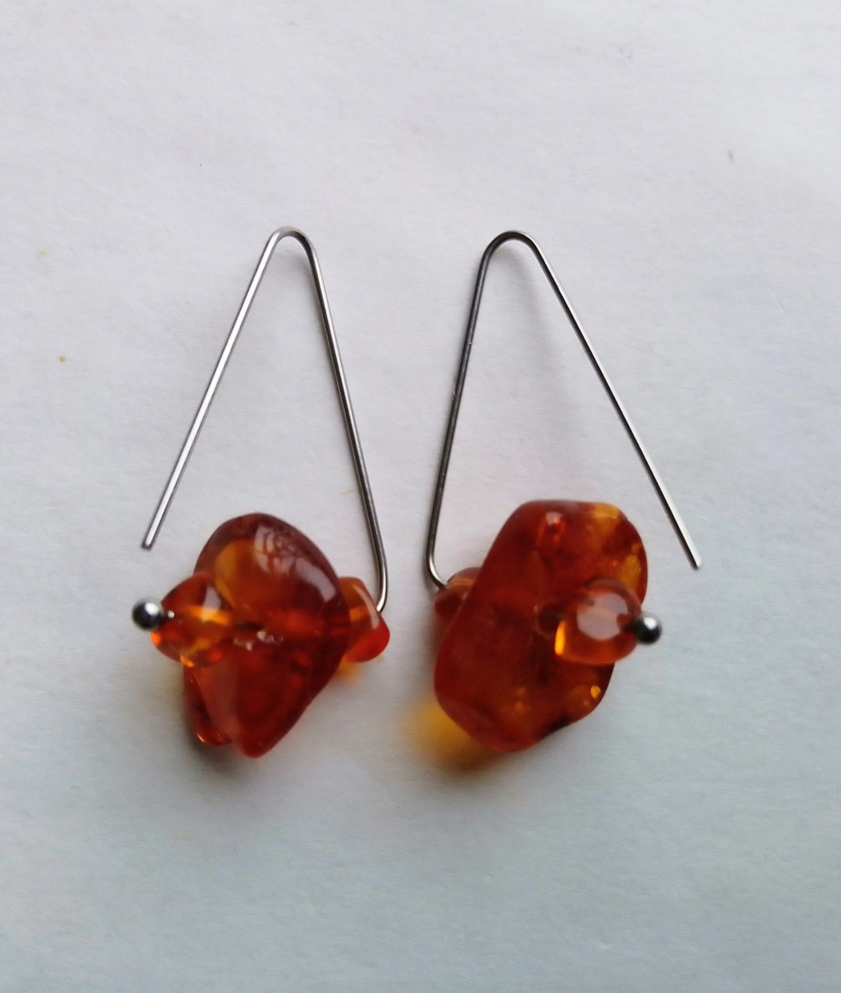 modern form ÖRHÄNGEN vitmetall krokar med äkta .. | Köp på Tradera ...