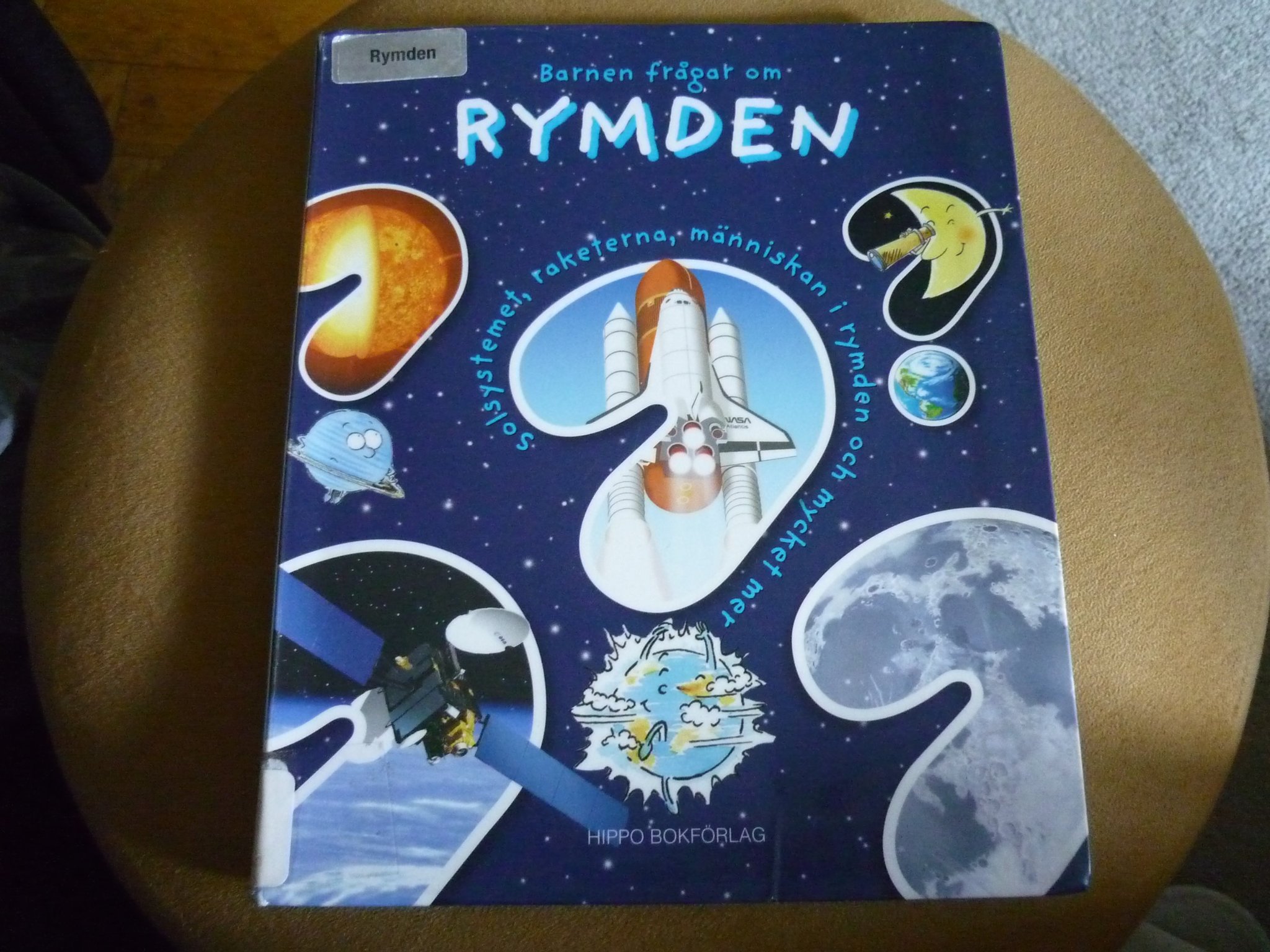 Hjälp&köp-Rymden bok.Barnen frågar ALLT om rymd.. | Köp på Tradera ...