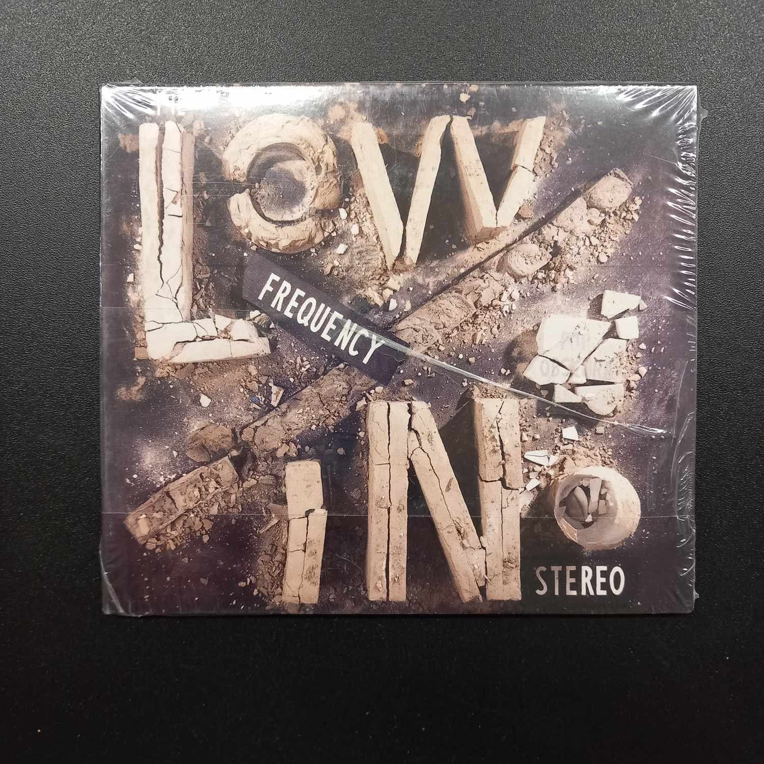 The Low Frequency In Stereo .. | Köp från Nyabananamoon på Tradera ...