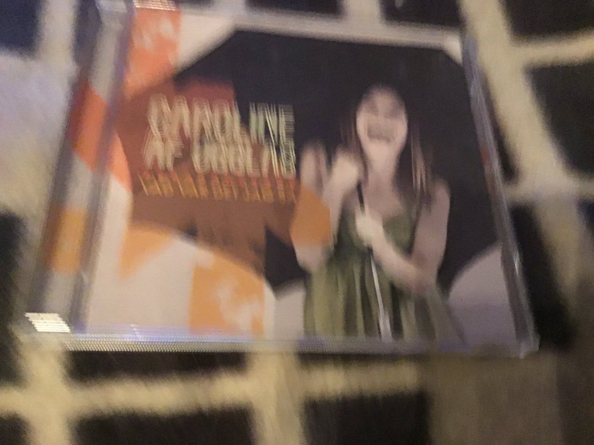 Se produkter som liknar Caroline Af Ugglas - Låt Vass.. på Tradera ...