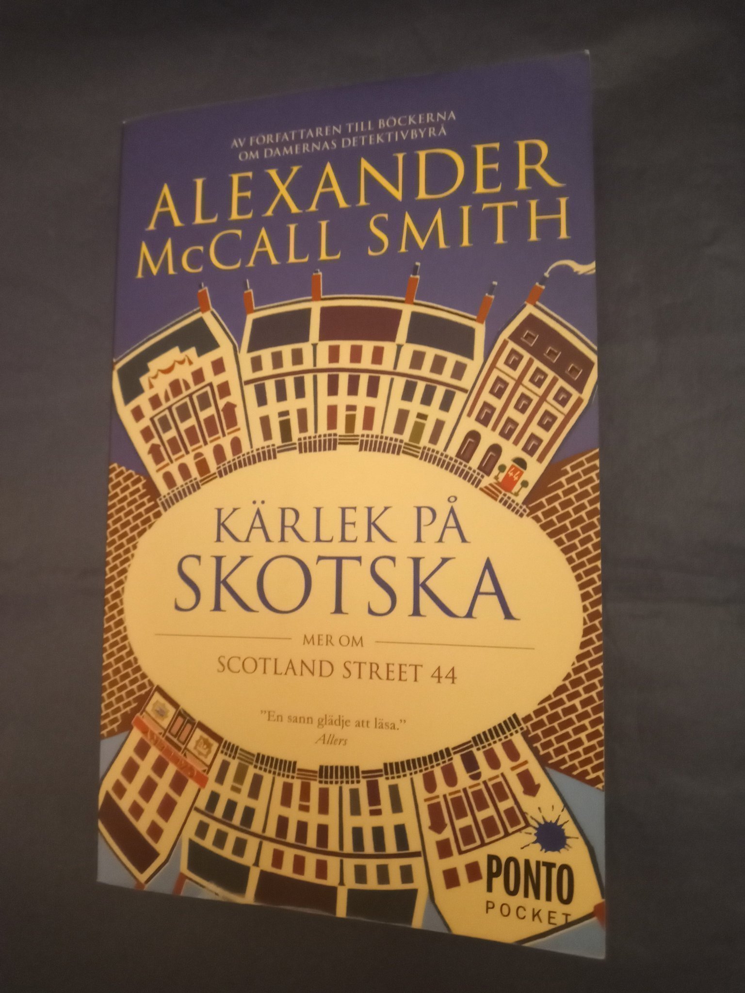 Alexander McCall Smith KÄRLEK PÅ SKOTSKA första.. | Köp på Tradera ...