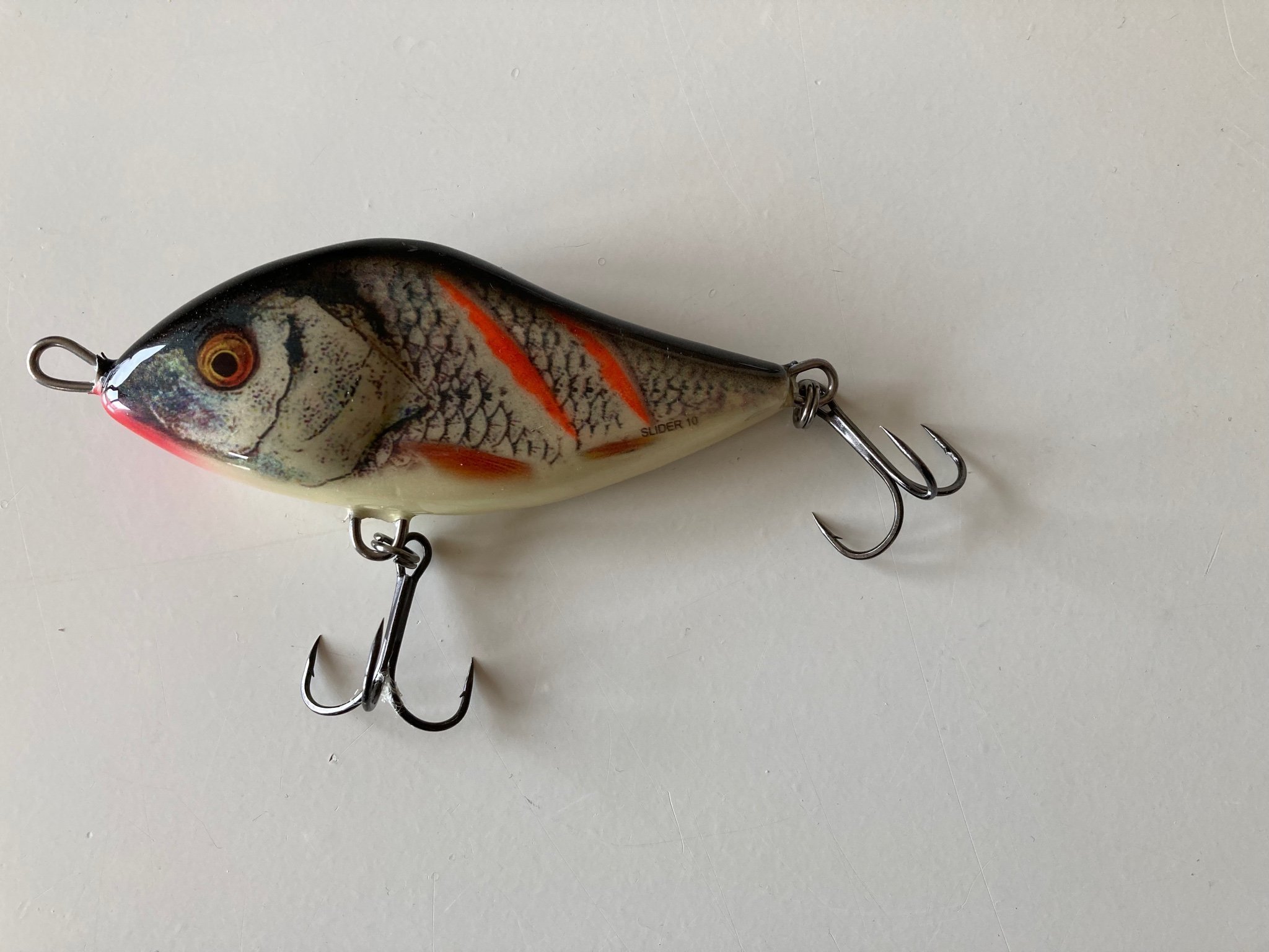 Salmo Slider 10 cm flytande | Köp på Tradera (572132446)