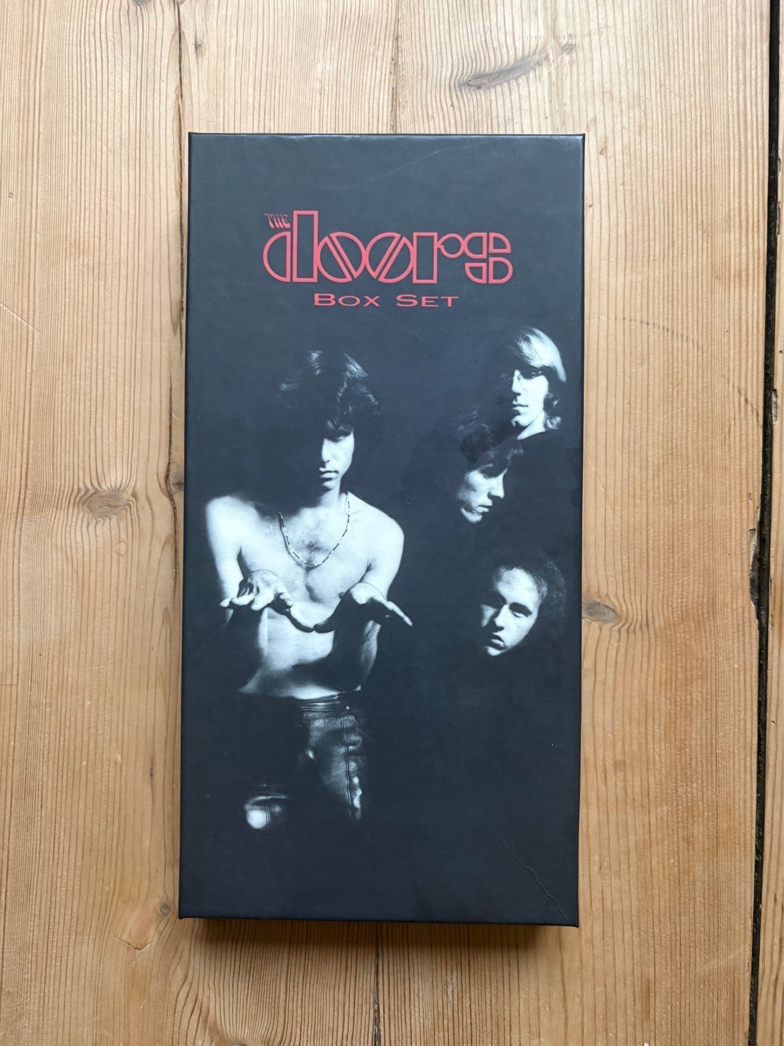 Se produkter som liknar The Doors - Box Set - 4 CD på Tradera (705470723)