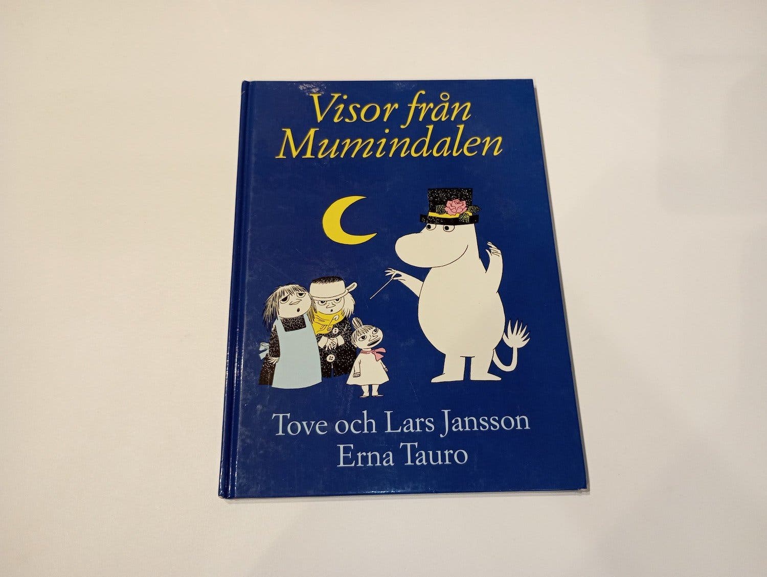 Se produkter som liknar Visor från Mumindalen inbunde.. på Tradera ...