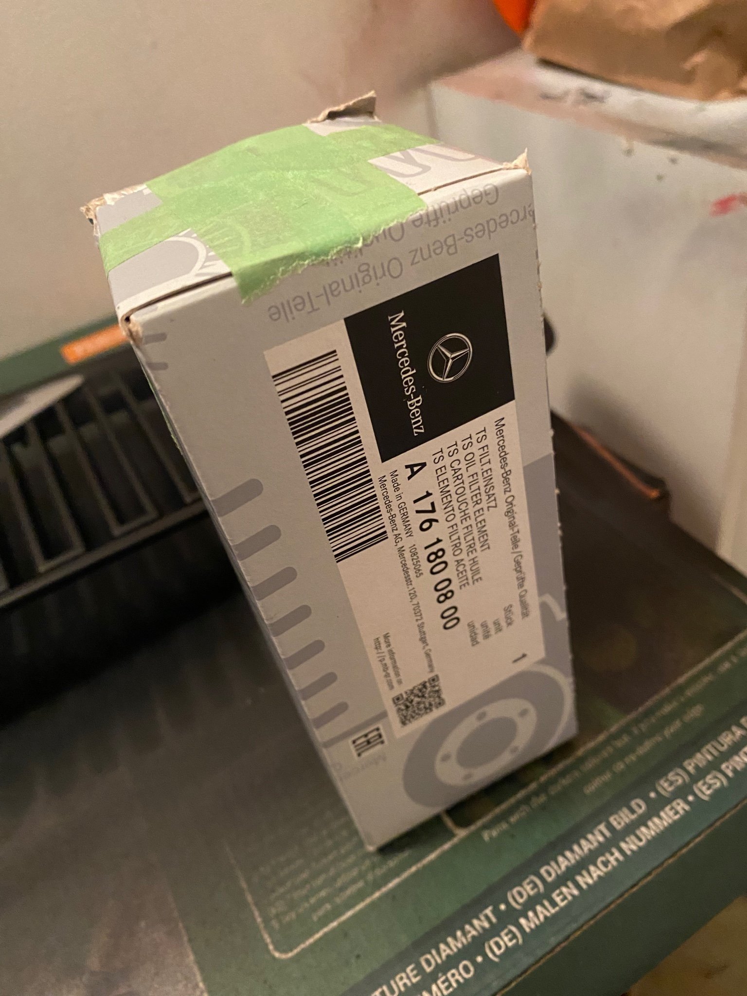 Se produkter som liknar Oljefilter Mercedes AMG A1761.. på Tradera ...