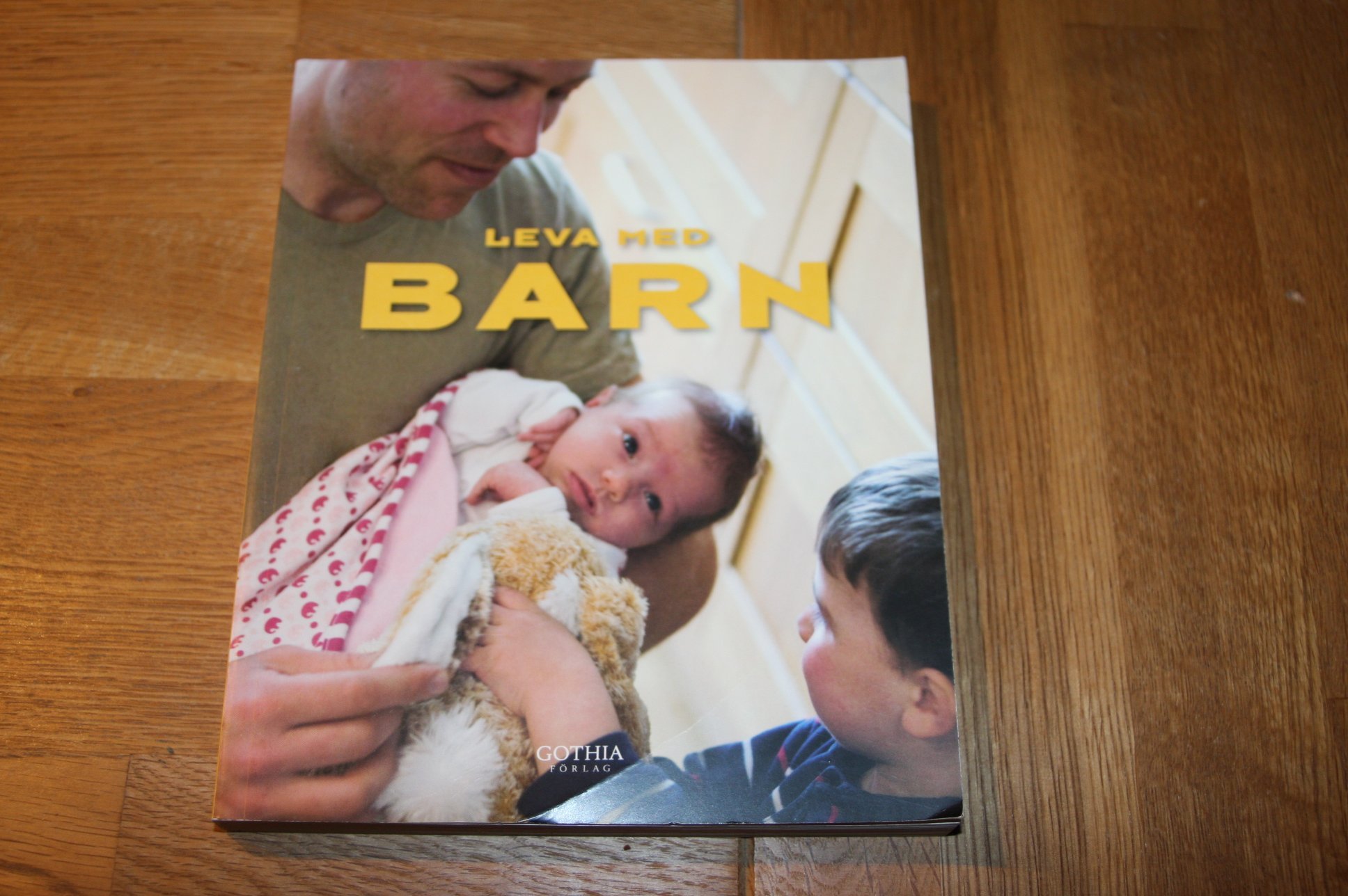 Bok "Leva med barn" Fin skick | Köp på Tradera (679961275)