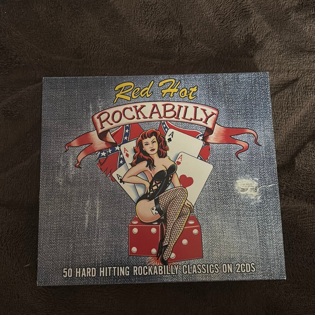 Se produkter som liknar Red Hot Rockabilly - 50 Hard .. på Tradera ...