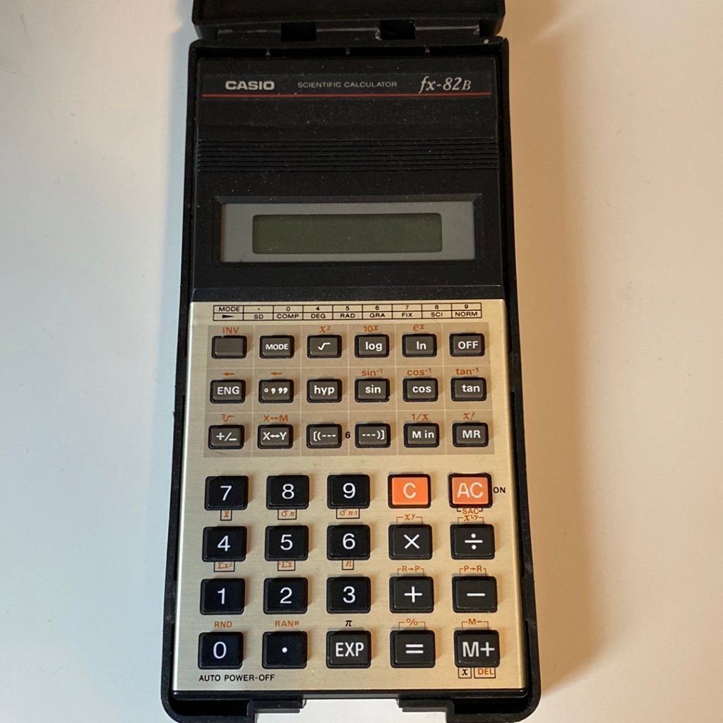 Miniräknare Casio Fx-82B | Köp på Tradera (702252990)
