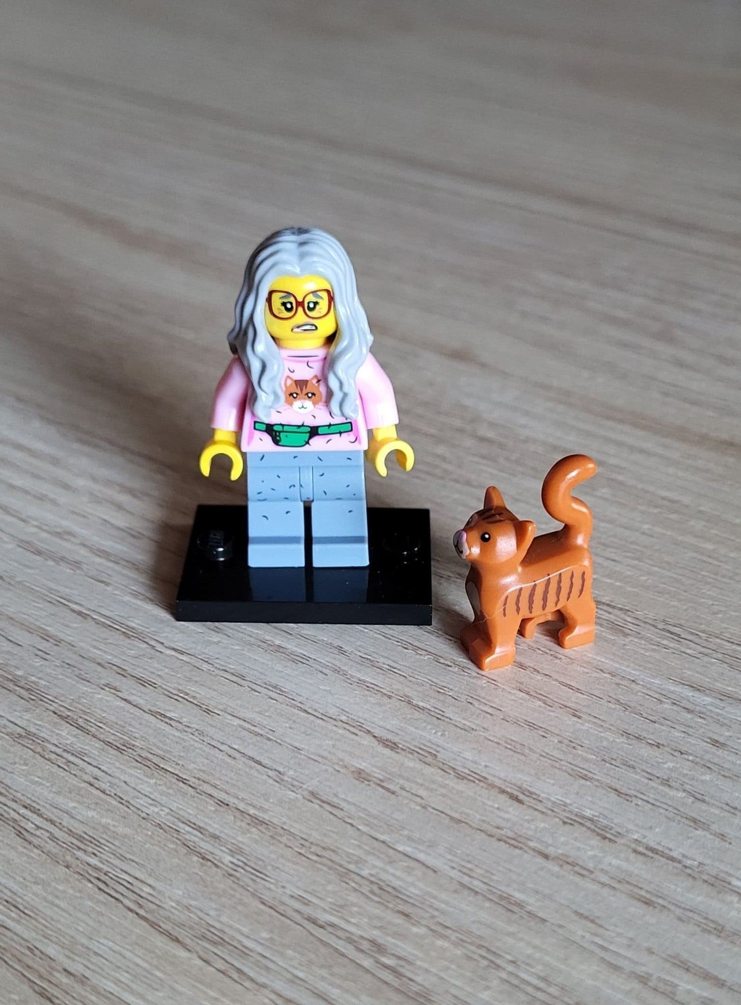 The Lego Movie CMF Series Minifigur mrs. Scratc.. | Köp på Tradera ...