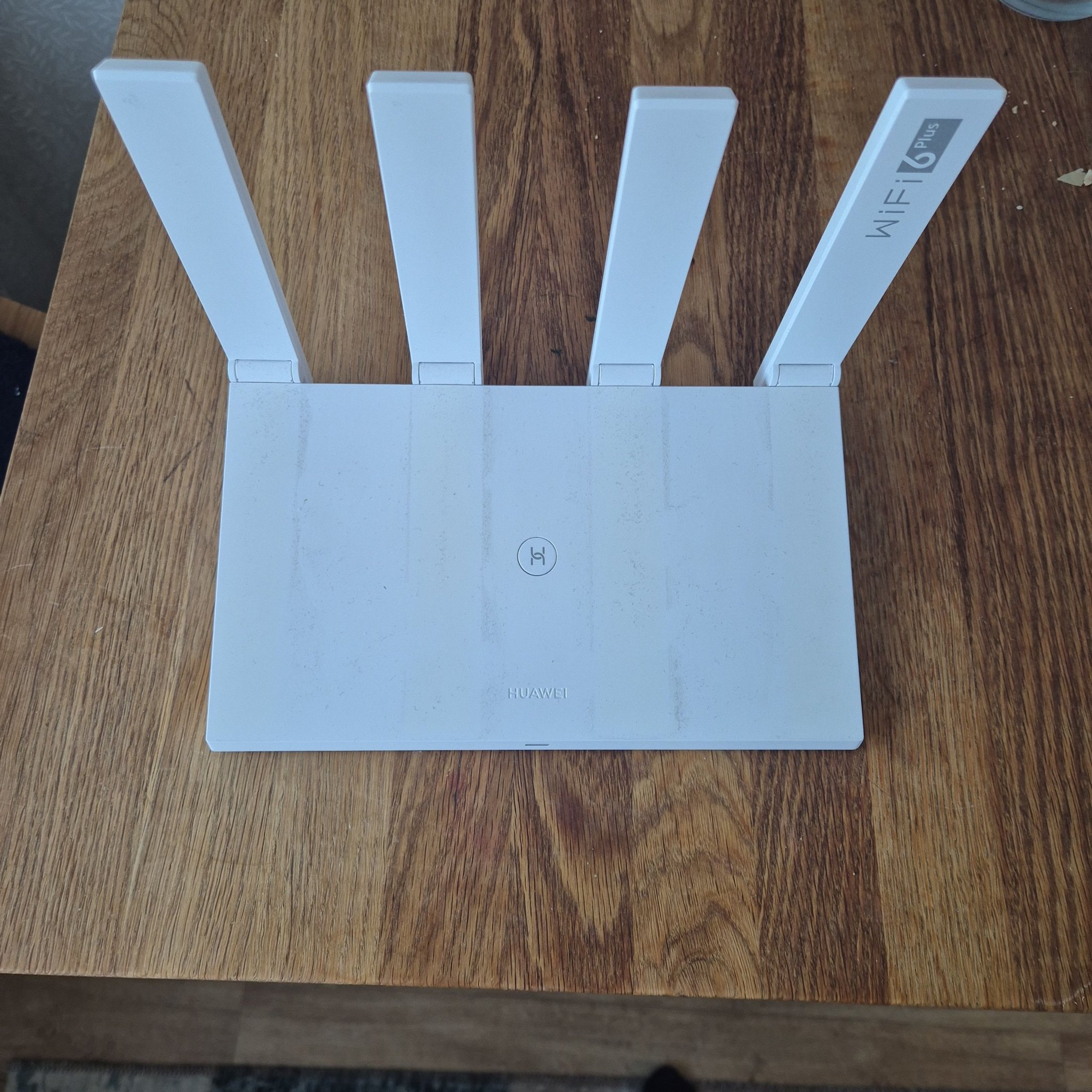 Se produkter som liknar Huawei WiFi 6 Plus Router på Tradera (725723588)